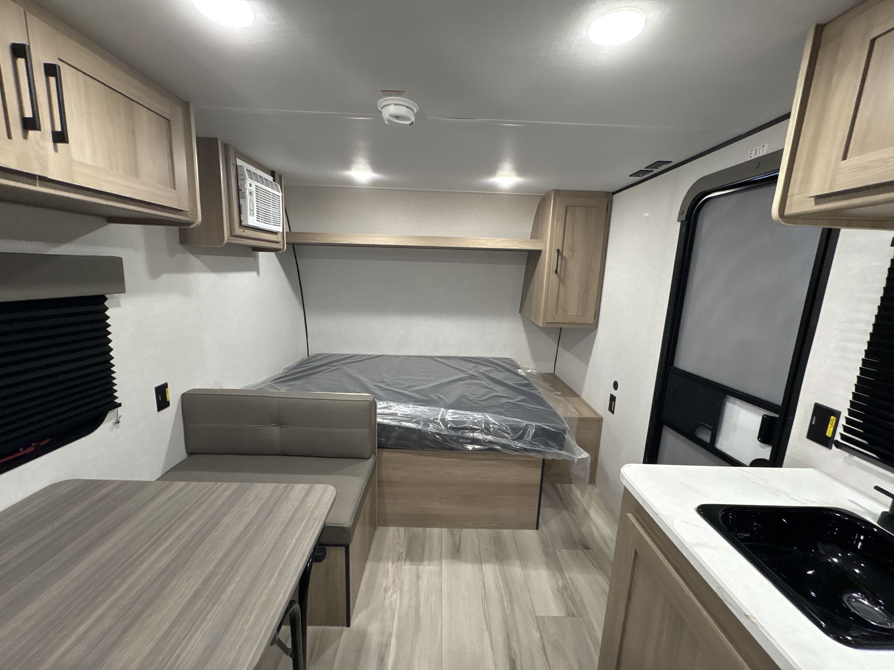 New 2025 Keystone Coleman 17B For Sale in Oronoco, MN - 5037244497 - RV ...