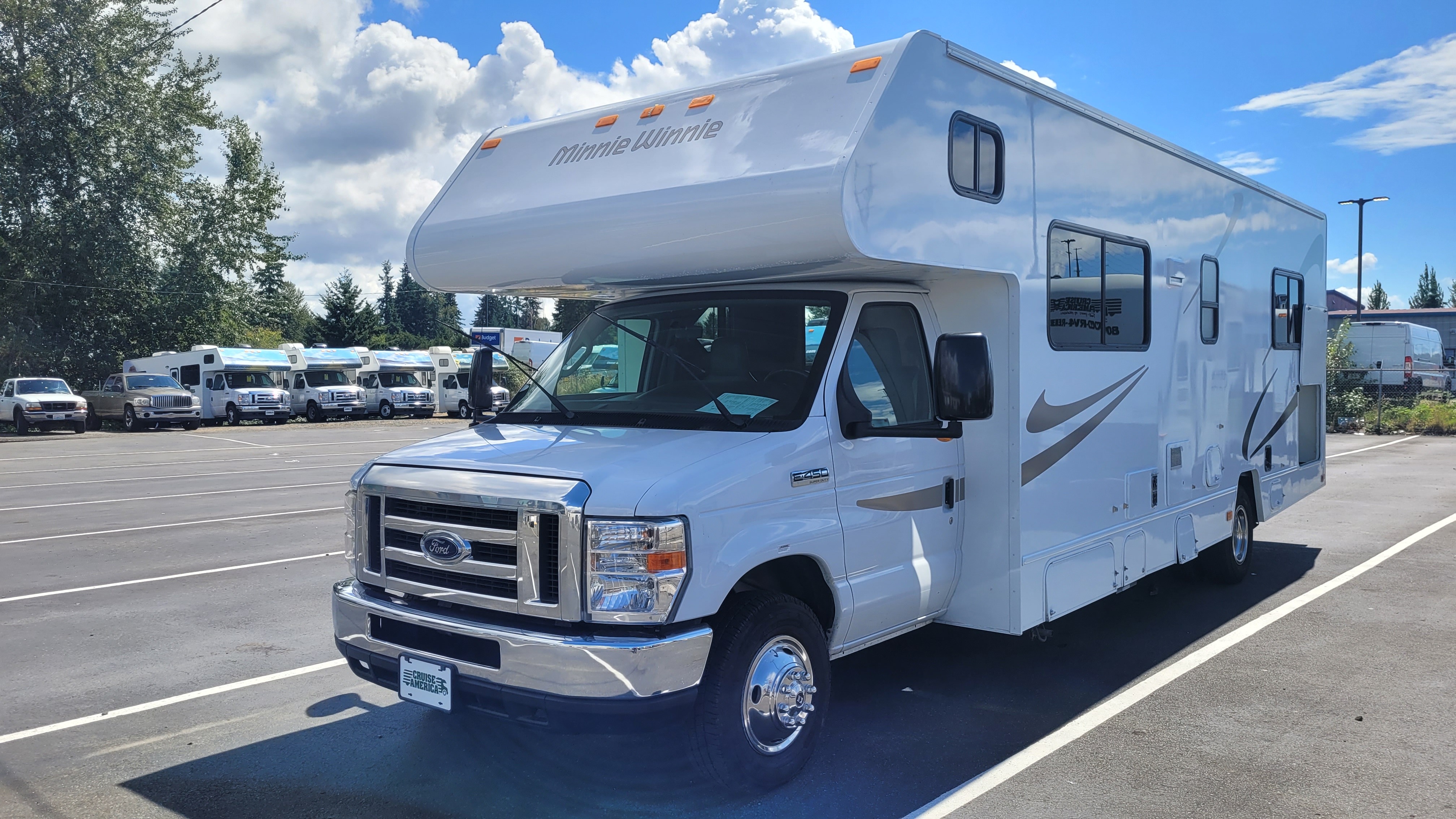 Used 2020 Winnebago Minnie Winnie 328QR For Sale in Everett, WA ...