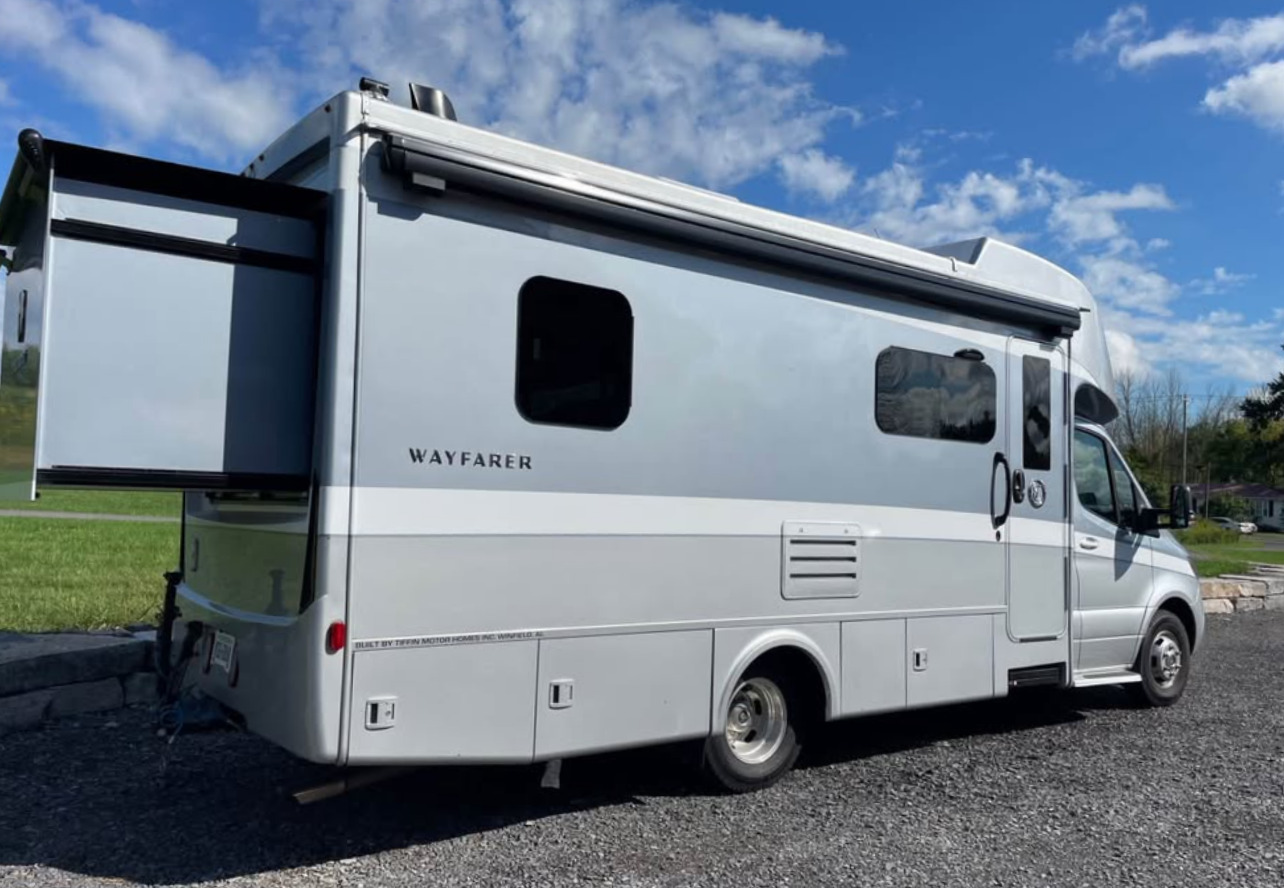 Tiffin Motorhomes Class C RVs and Motorhomes For Sale near Jamestown ...