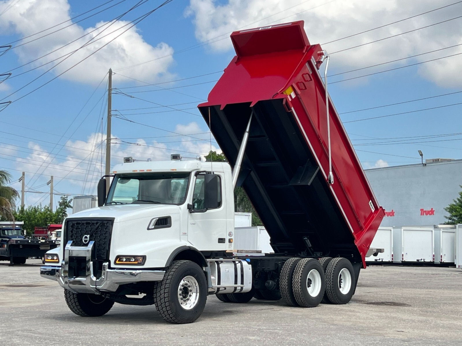 New 2025 Volvo VHD64B300 For Sale in Miami, FL - 5022795943 ...