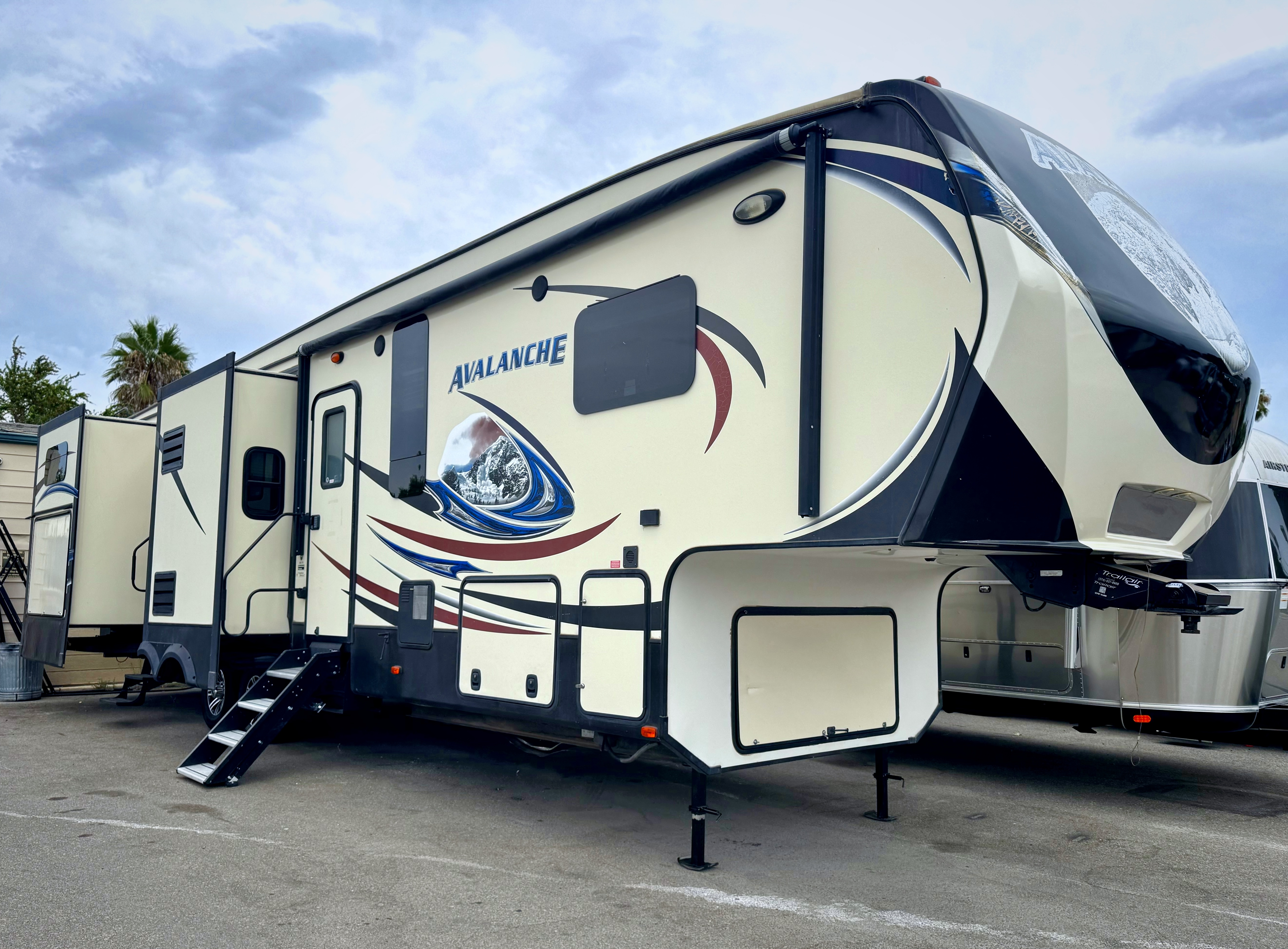 2014 Keystone Avalanche RVs For Sale - RV Trader