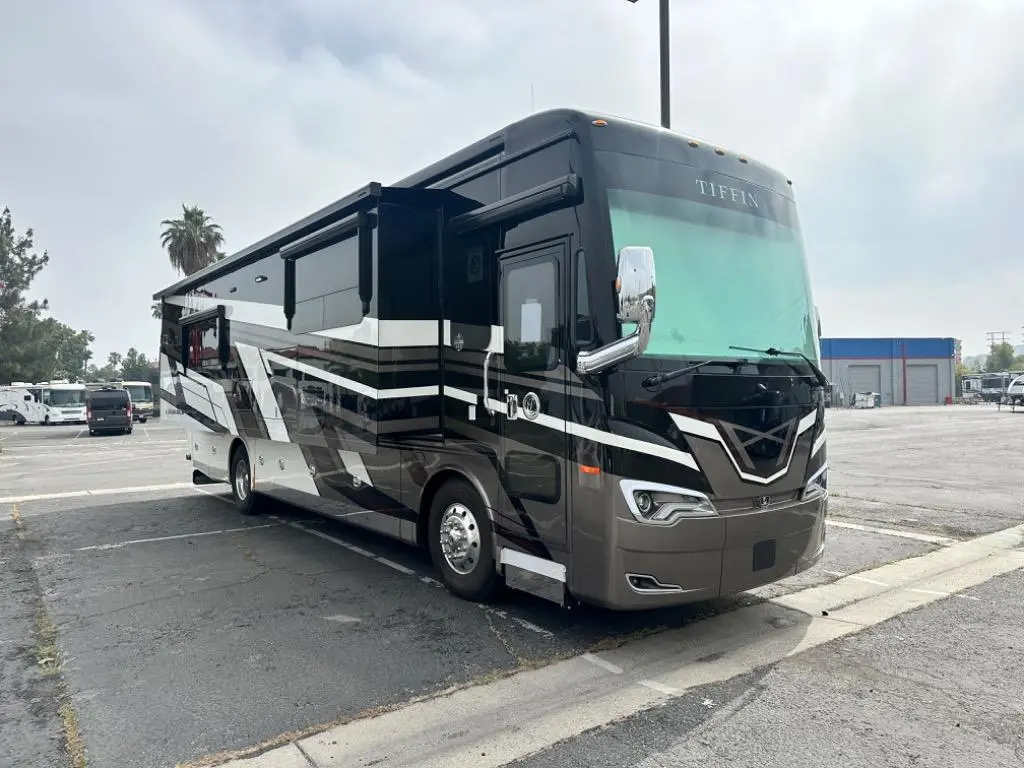 Tiffin Motorhomes Allegro Bus 35CP RVs For Sale - RV Trader