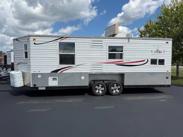 Used Fish Houses For Sale in Minnesota - RV Trader