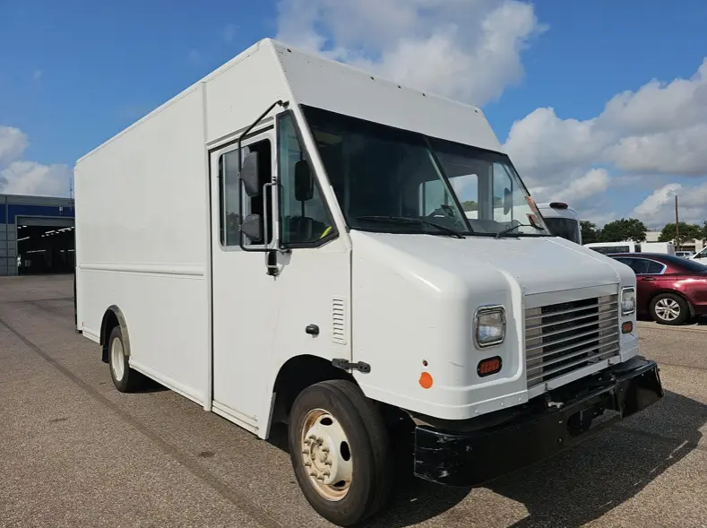 Ford F-59 Commercial Stripped Chassis Trucks For Sale - Commercial ...