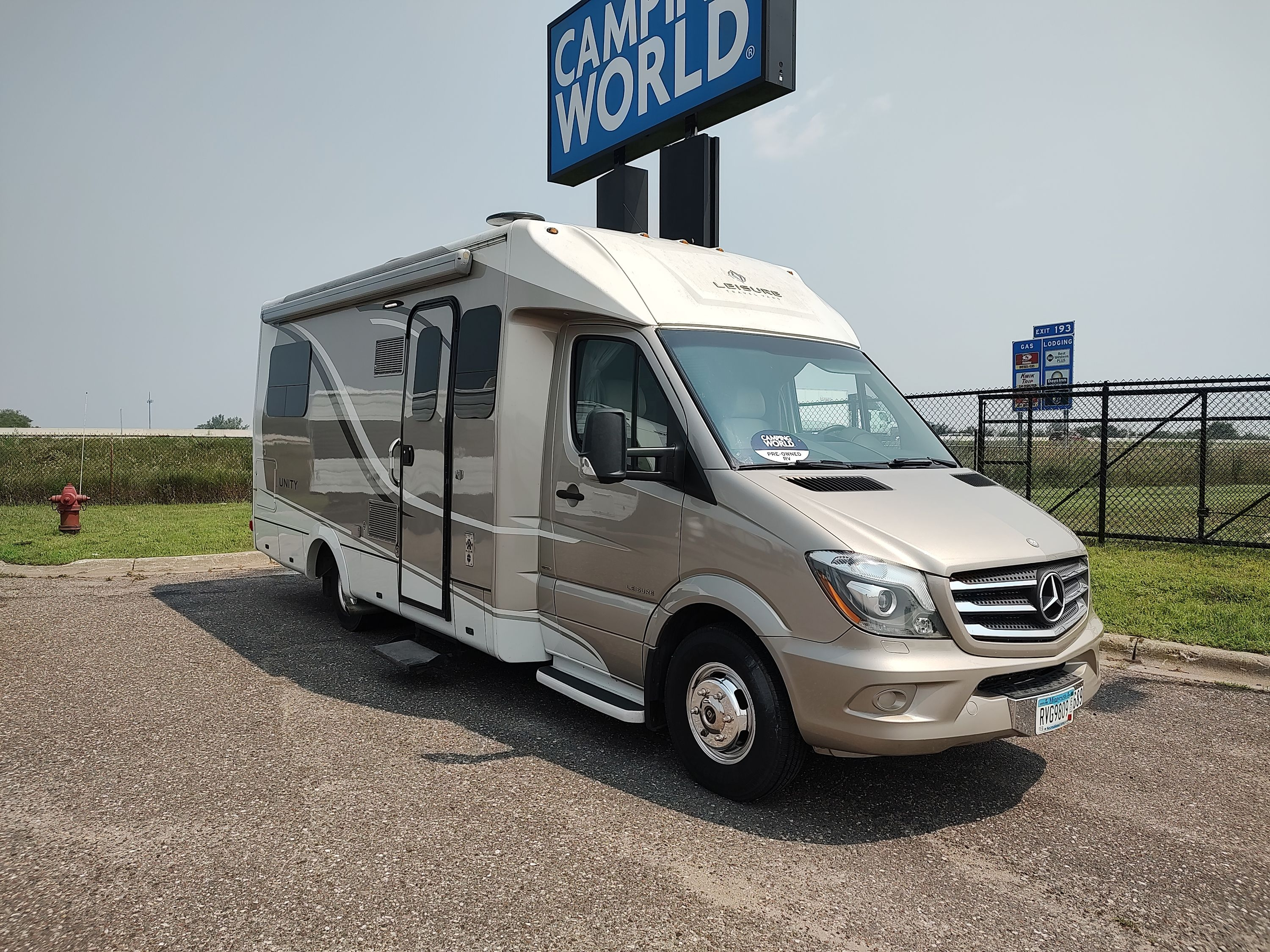 Leisure Travel Unity U24TB RVs For Sale - RV Trader