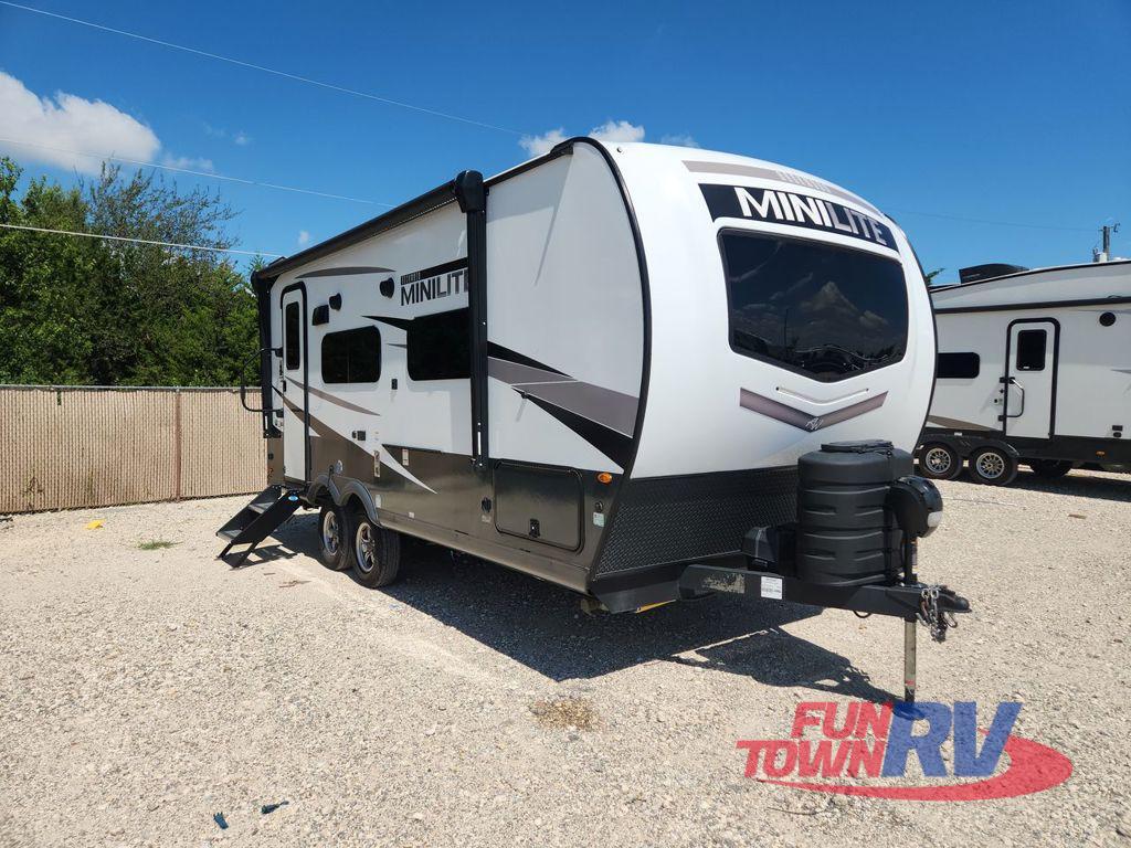 Used 2025 Forest River RV Rockwood Mini Lite 2109S For Sale in Hewitt ...