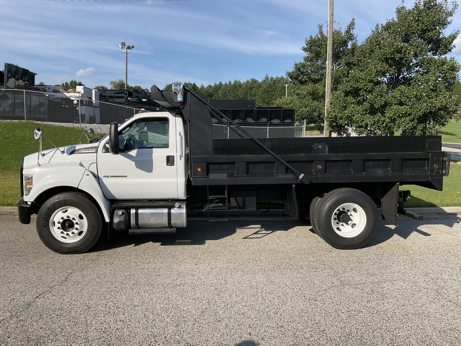 Used 2017 Ford F750 For Sale in Winder, GA - 5037681392 - Commercial ...
