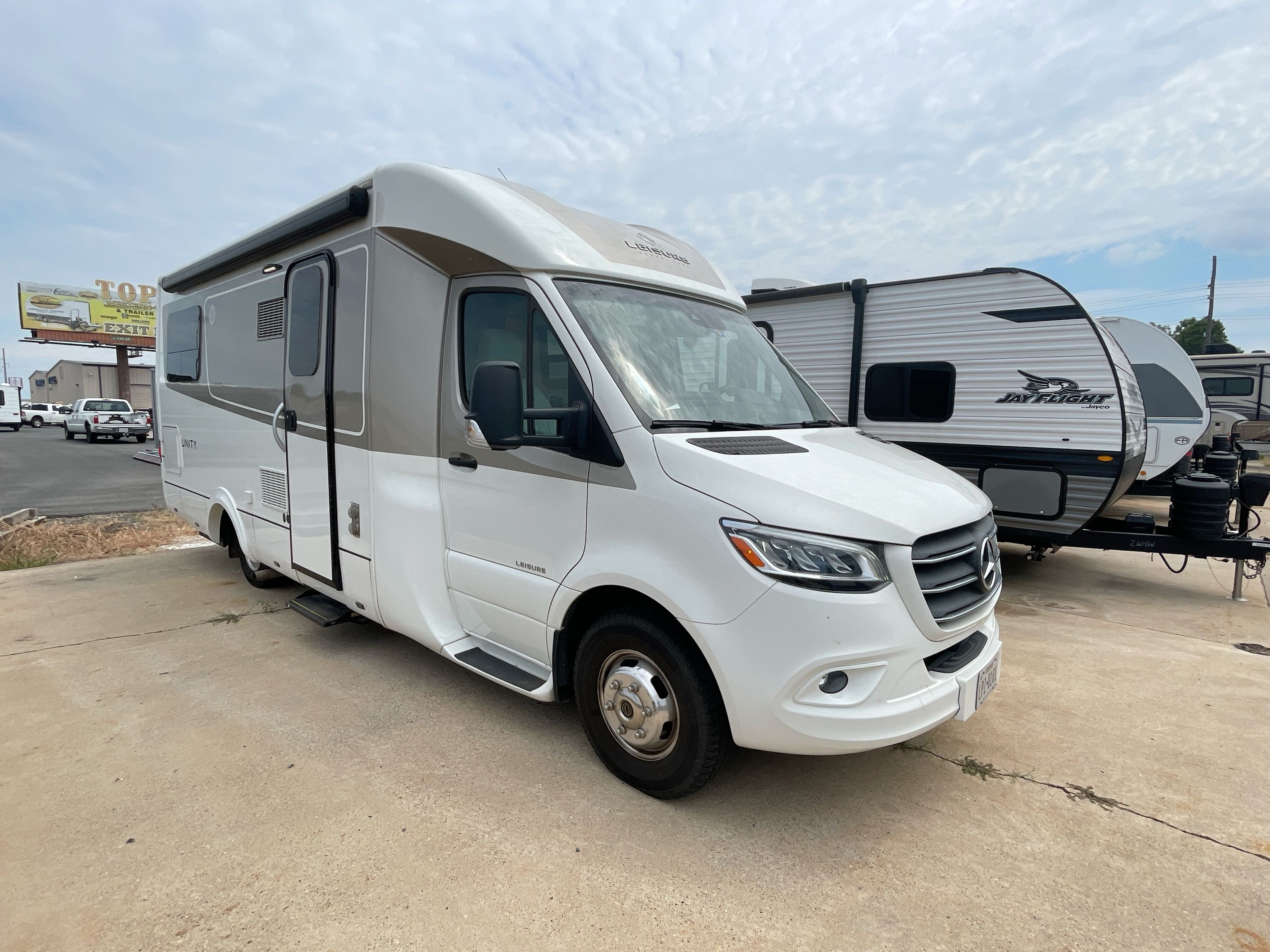 Leisure Travel Unity U24TB RVs For Sale - RV Trader