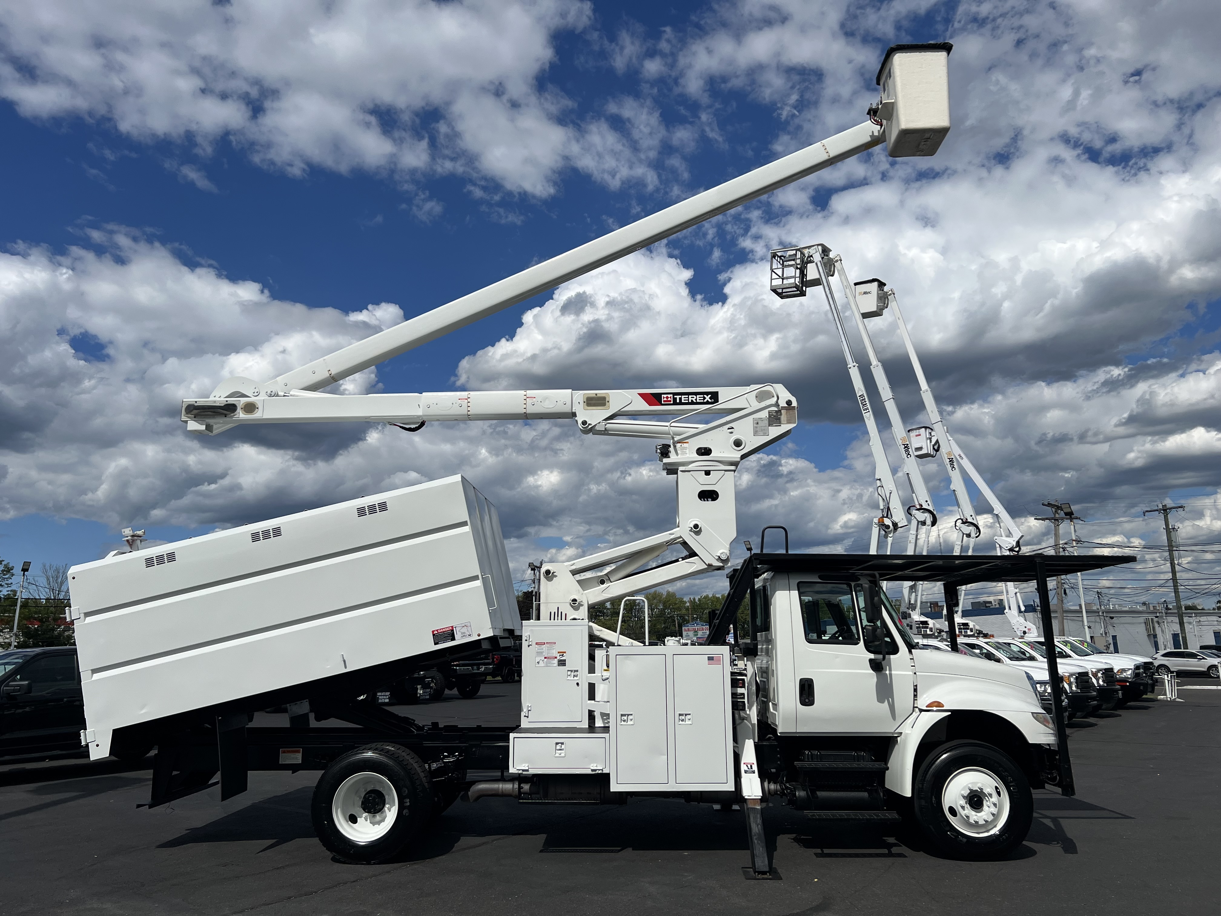 International Class 7 Landscape Truck For Sale Near Braintree Highlands ...