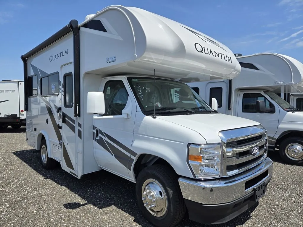 Thor Motor Coach Quantum Class C RVs and Motorhomes For Sale - RV Trader