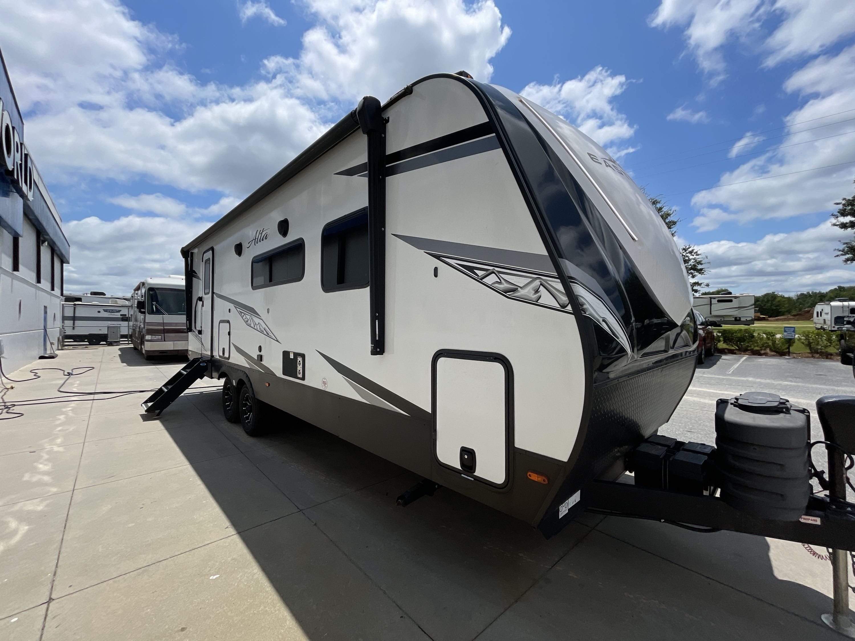 East To West Alta 2600KRB RVs For Sale - RV Trader