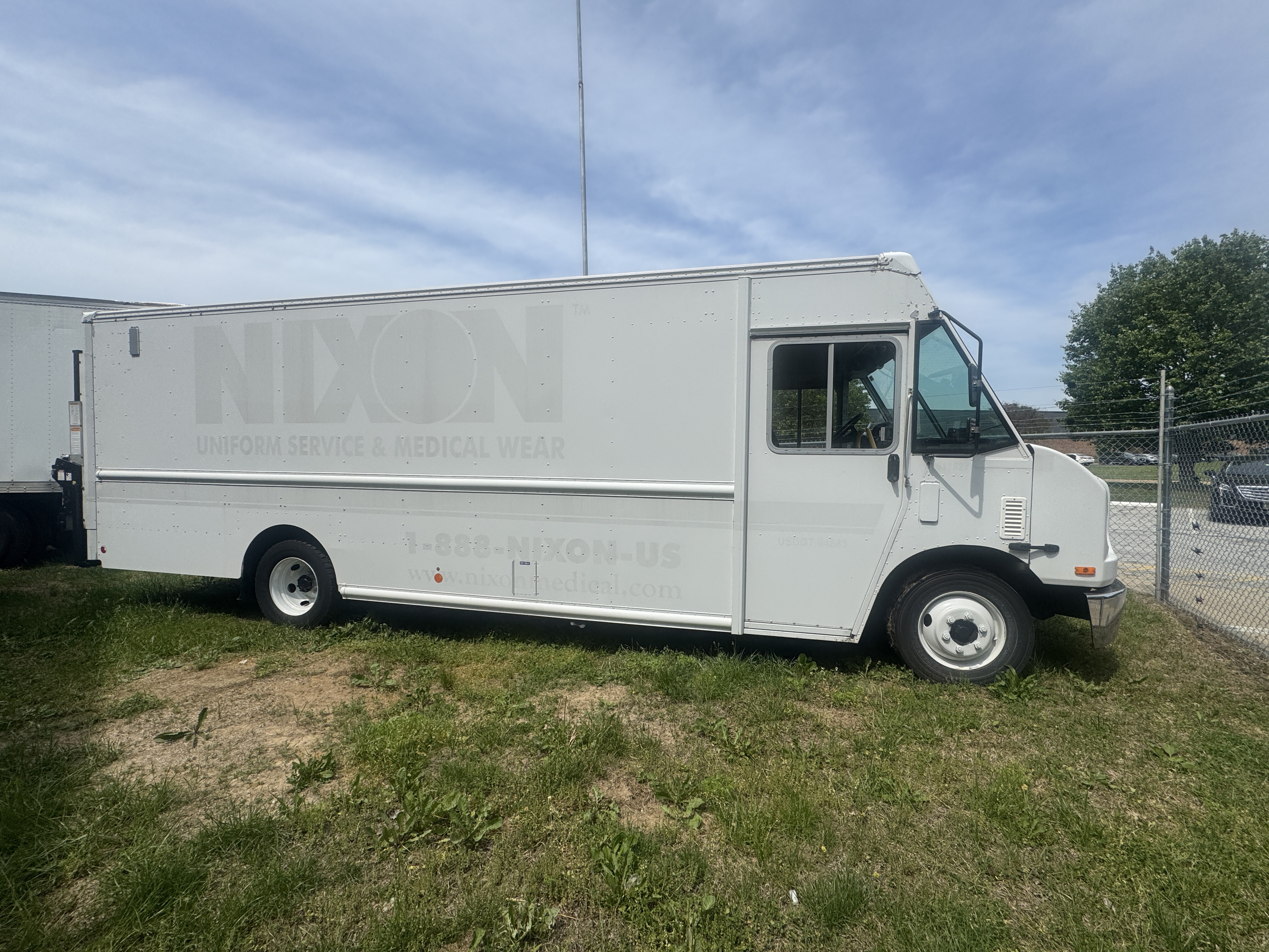 Service Body Only,cutaway-Cube Van With Morgan Olson Bodies For Sale ...