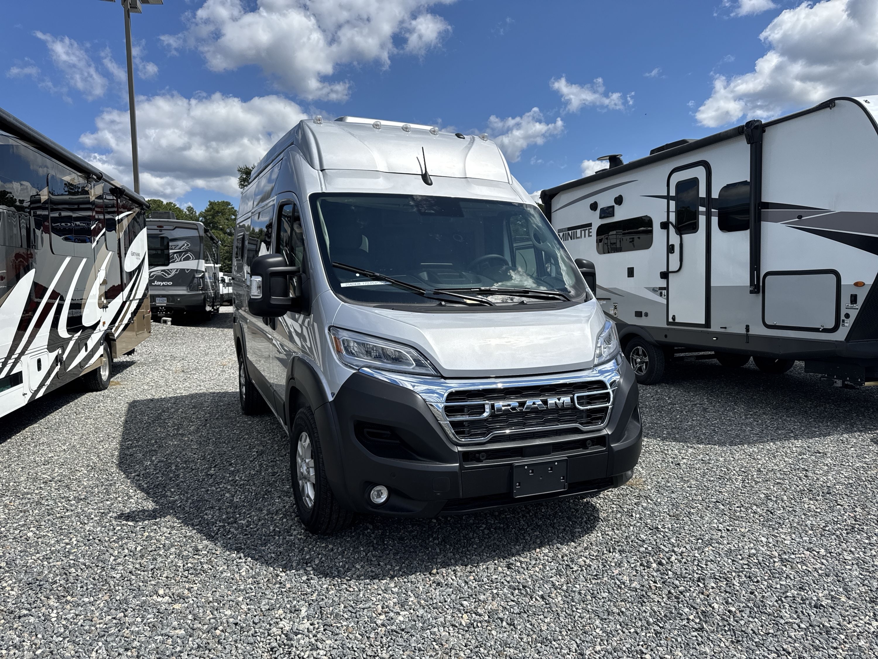 Thor Motor Coach Freedom Elite 17D RVs For Sale - RV Trader