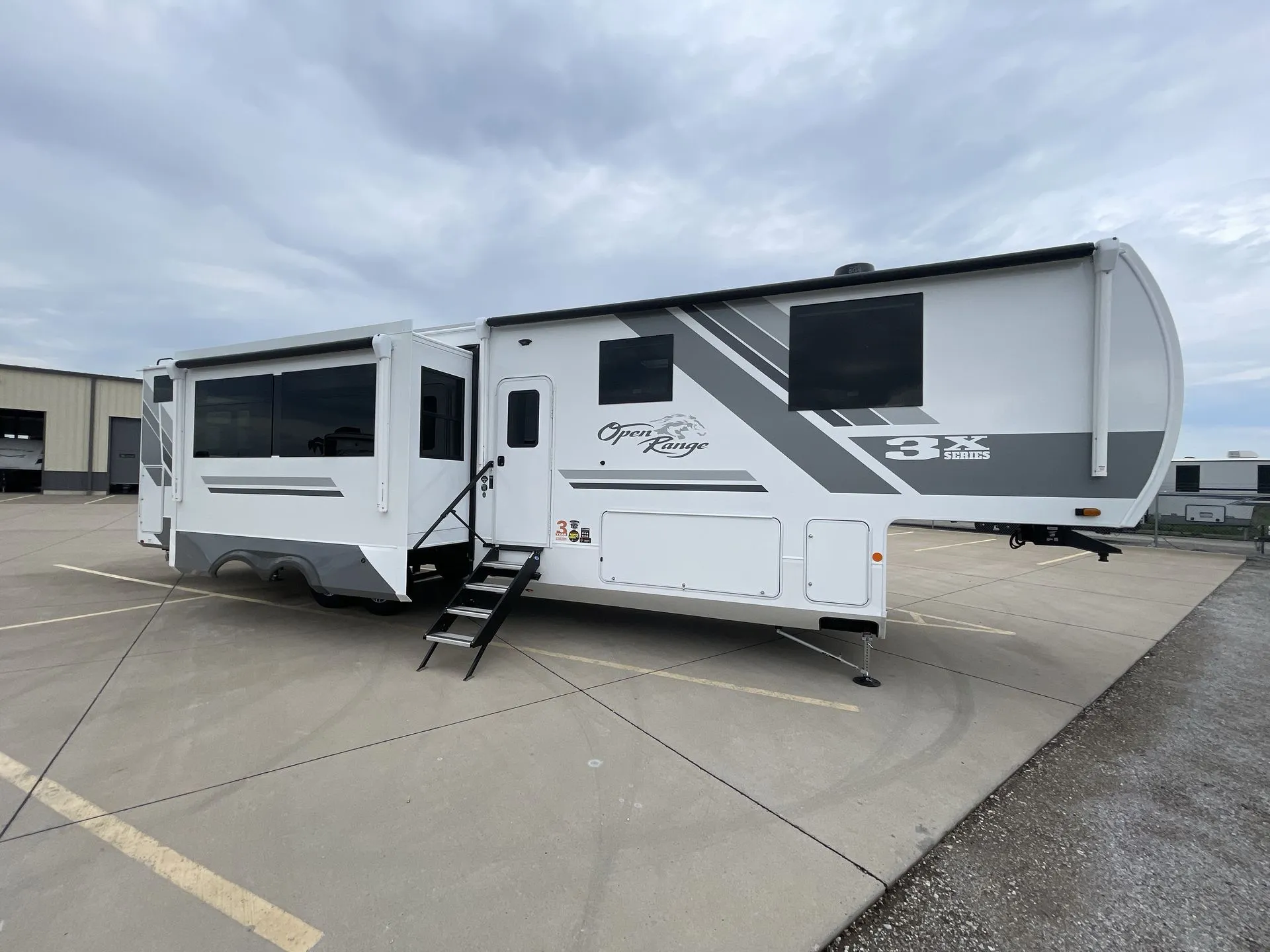 Highland Ridge Open Range 3X 390TBS RVs For Sale - RV Trader