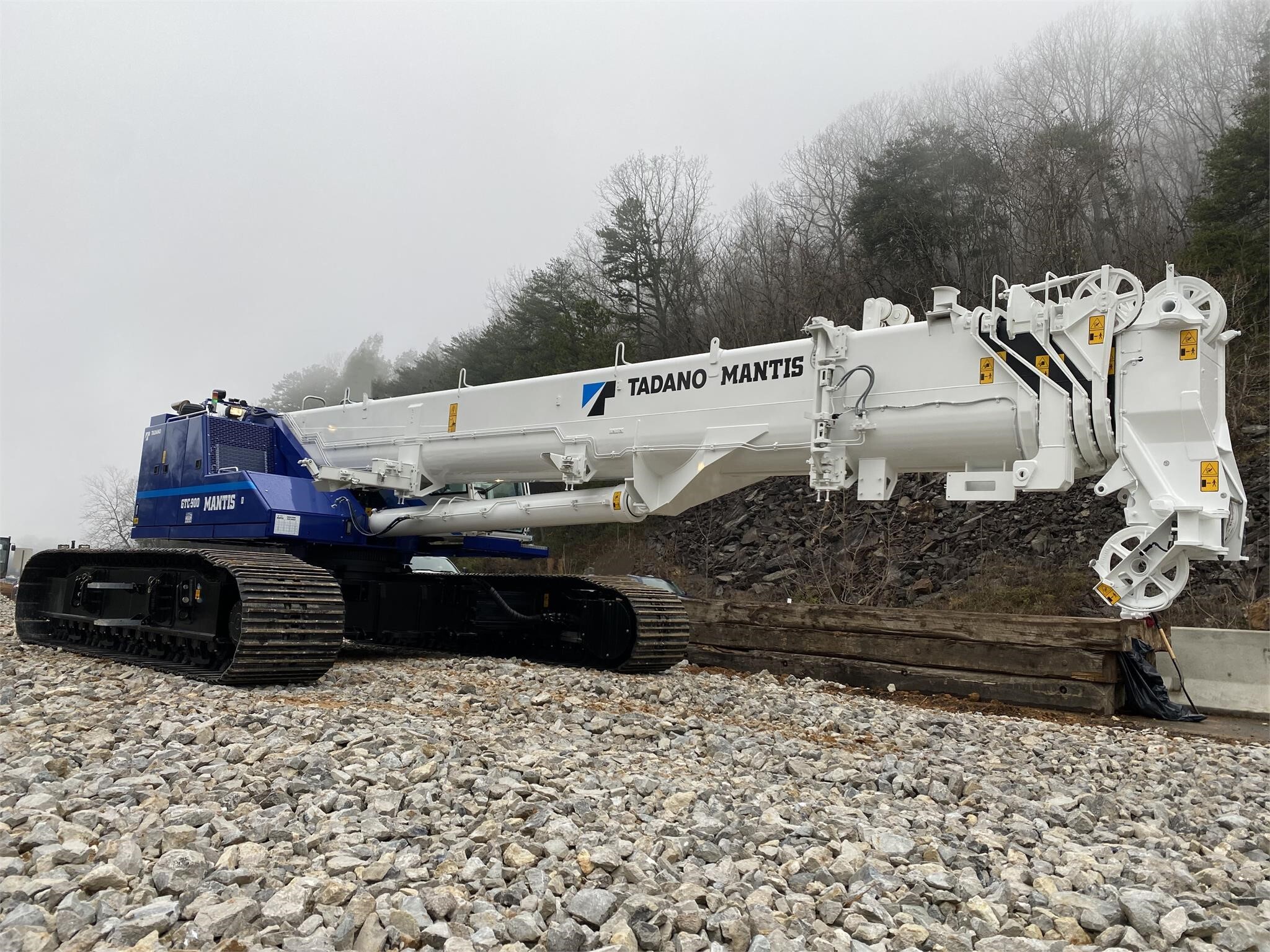 2025 TADANO MANTIS - New 2025 TADANO MANTIS Telescopic Cranes Solon, OH