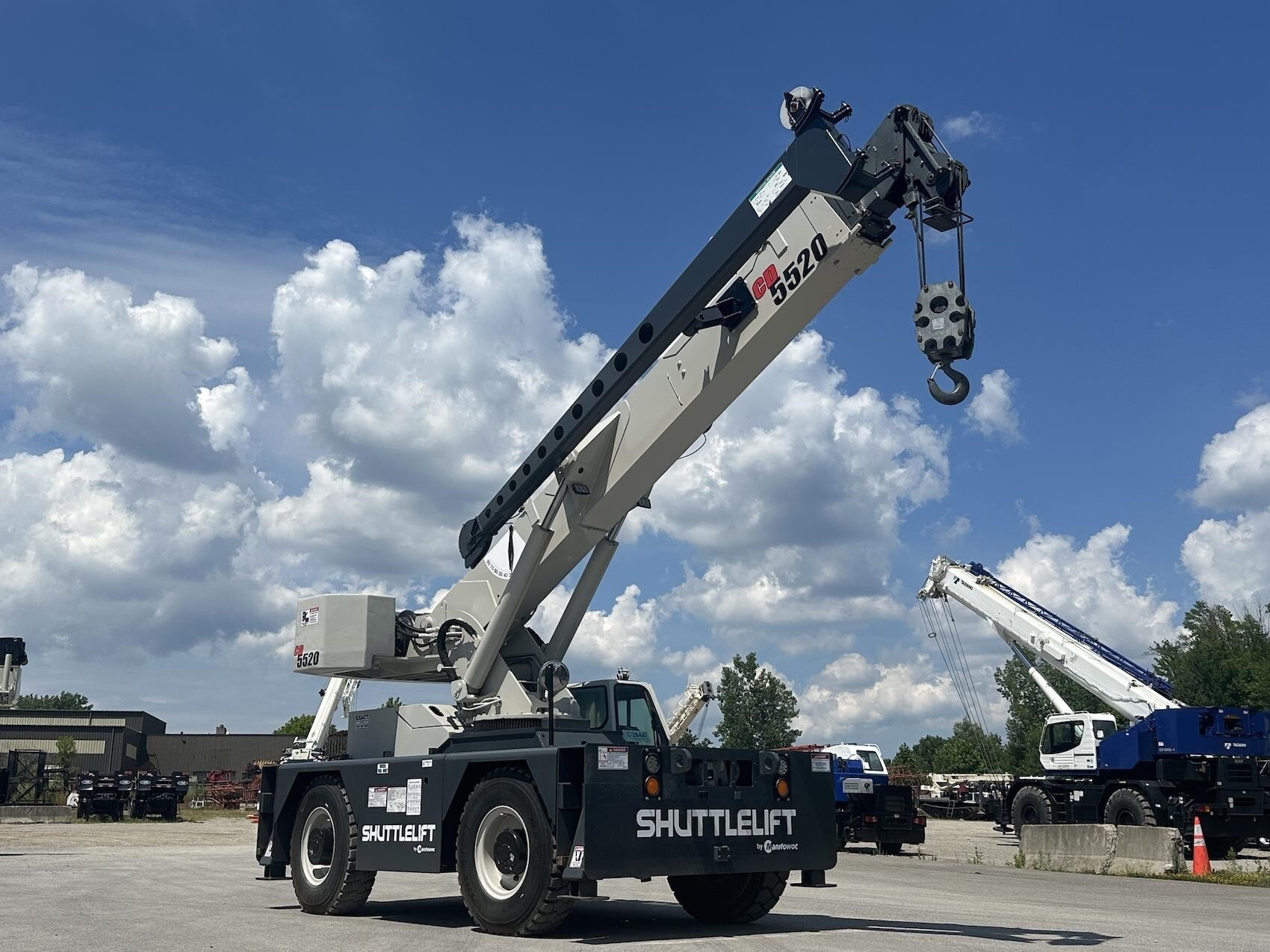 2013 SHUTTLELIFT - Used 2013 SHUTTLELIFT Cranes Solon, OH