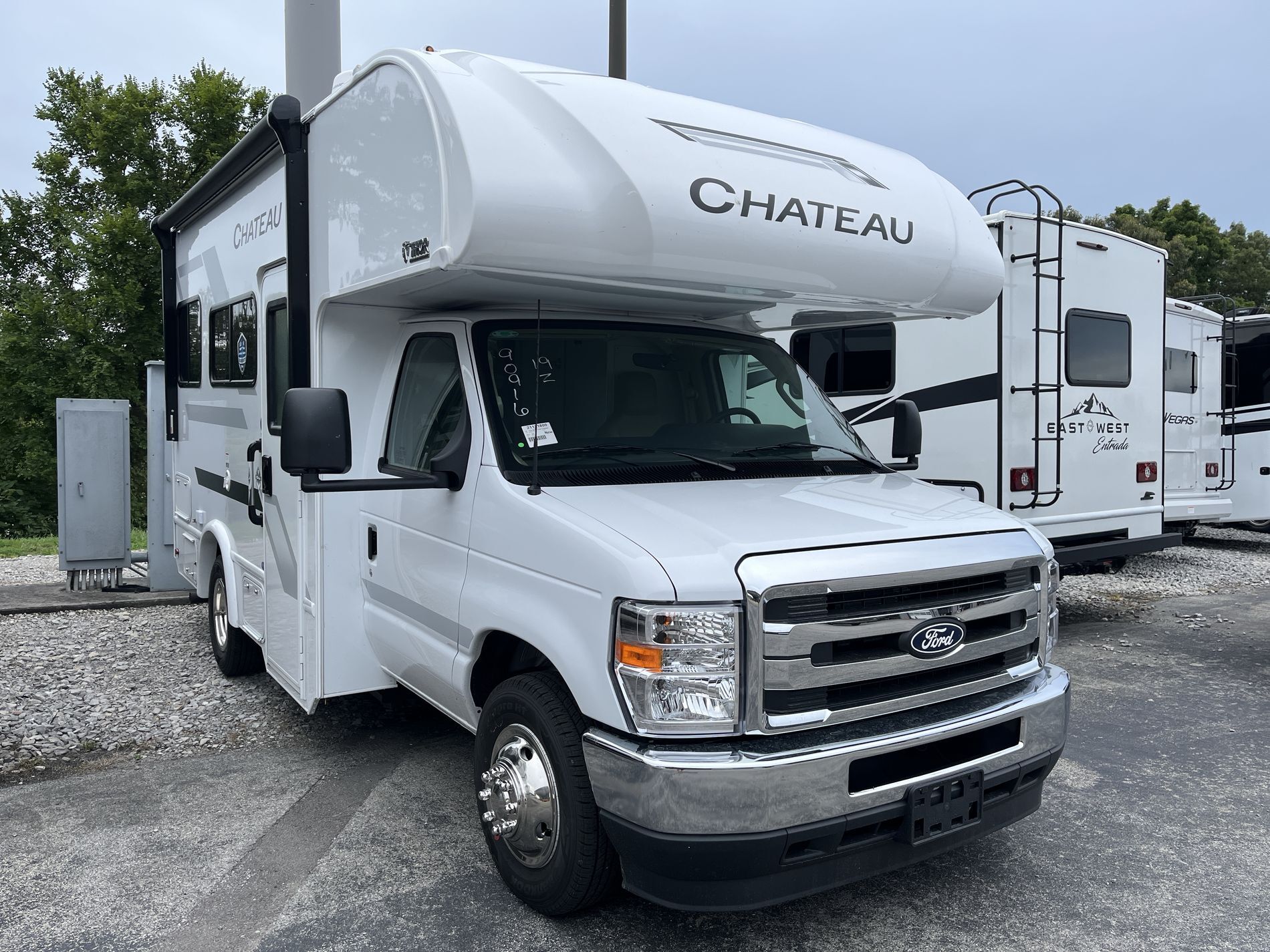 2026 Thor Motor Coach Chateau Espec 19Z RVs For Sale - RV Trader
