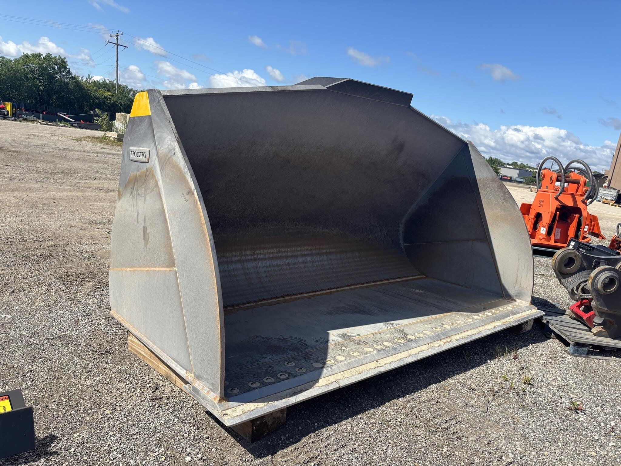 2025 Volvo Bucket For Sale - Volvo Bucket - Equipment Trader