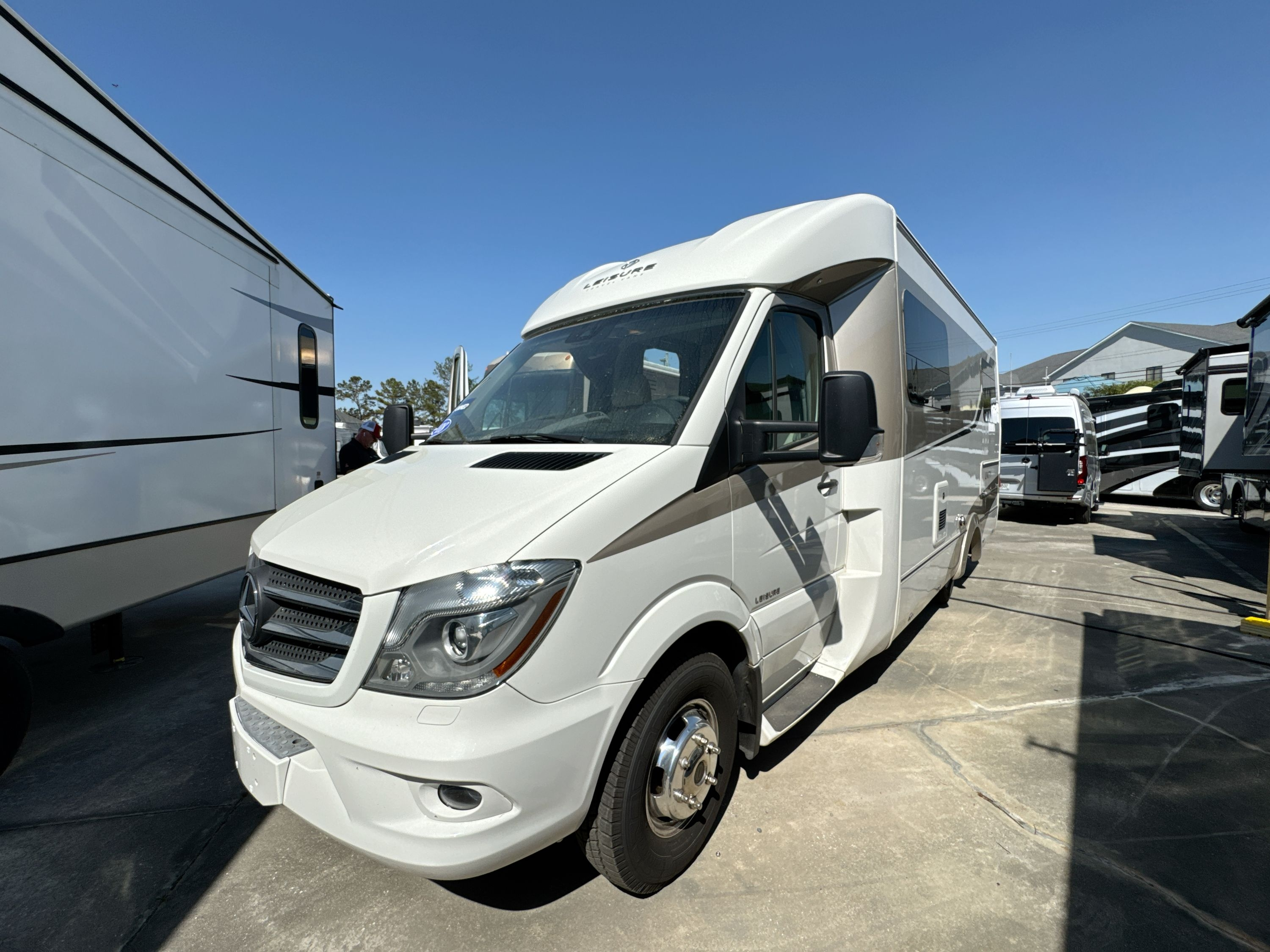 Leisure Travel Unity U24TB RVs For Sale - RV Trader