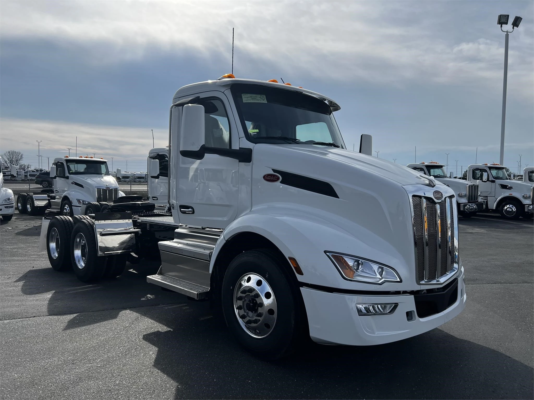 2025 Peterbilt 579 Trucks For Sale - Commercial Truck Trader