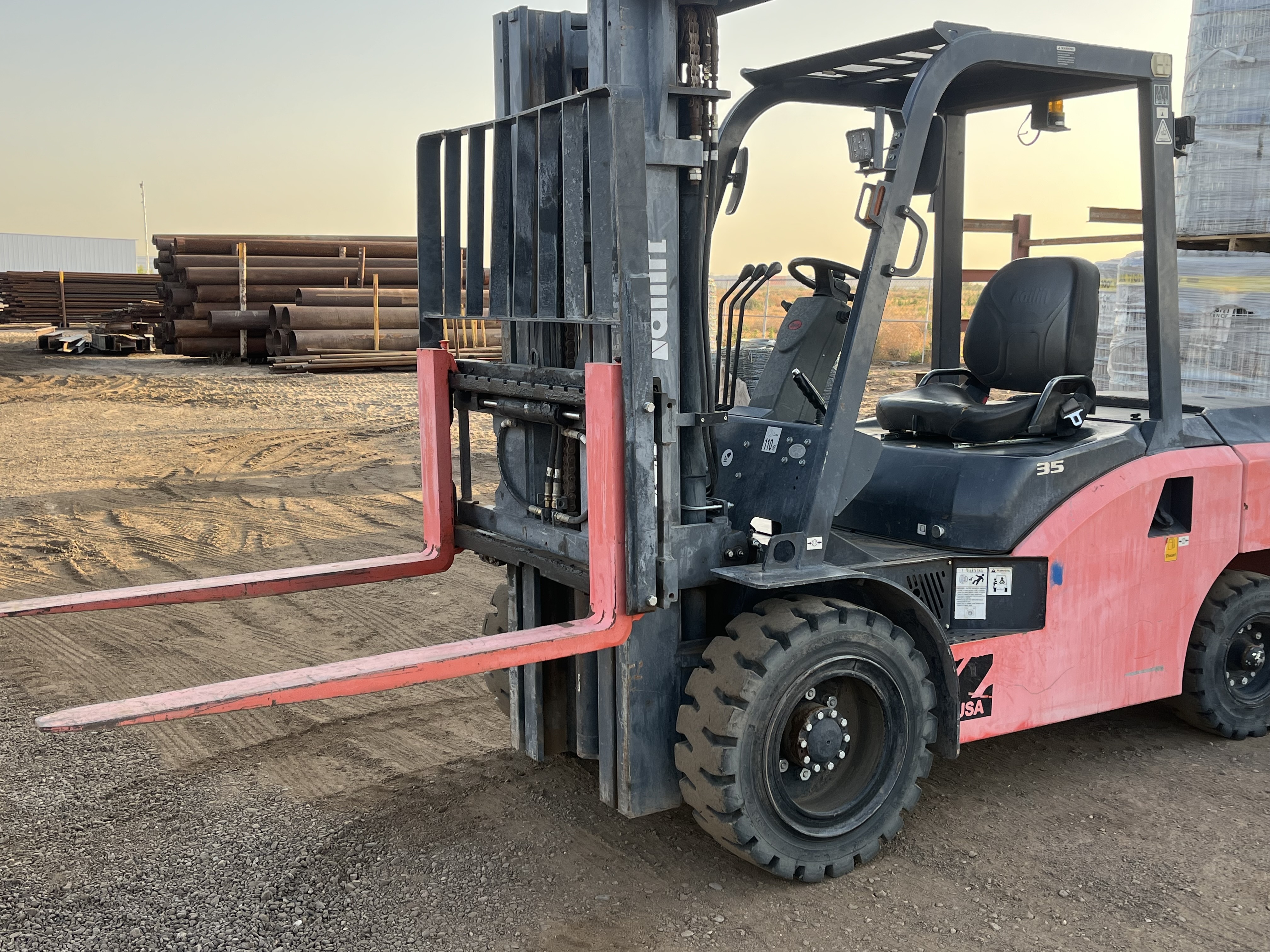 Used 2021 Tailift 35 in Glendale, AZ - 5033087967 - Equipment Trader
