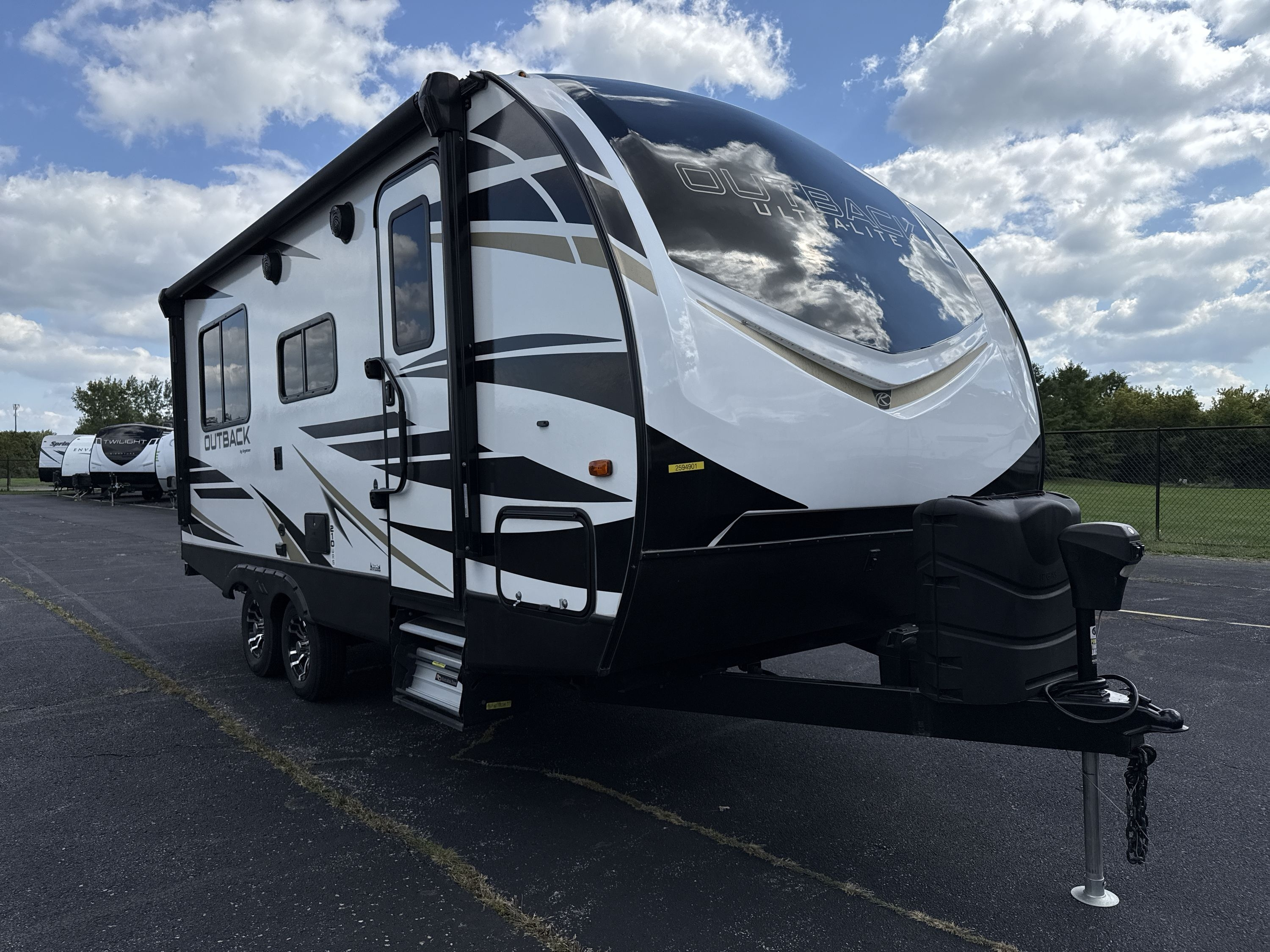 Keystone Outback Ultra Lite 210URS RVs For Sale - RV Trader