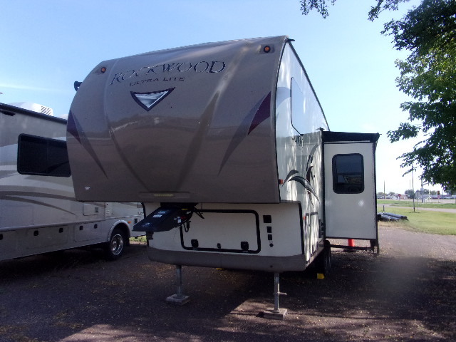 Forest River Rockwood Ultra Lite 2720WS Fifth Wheels for sale - RV Trader