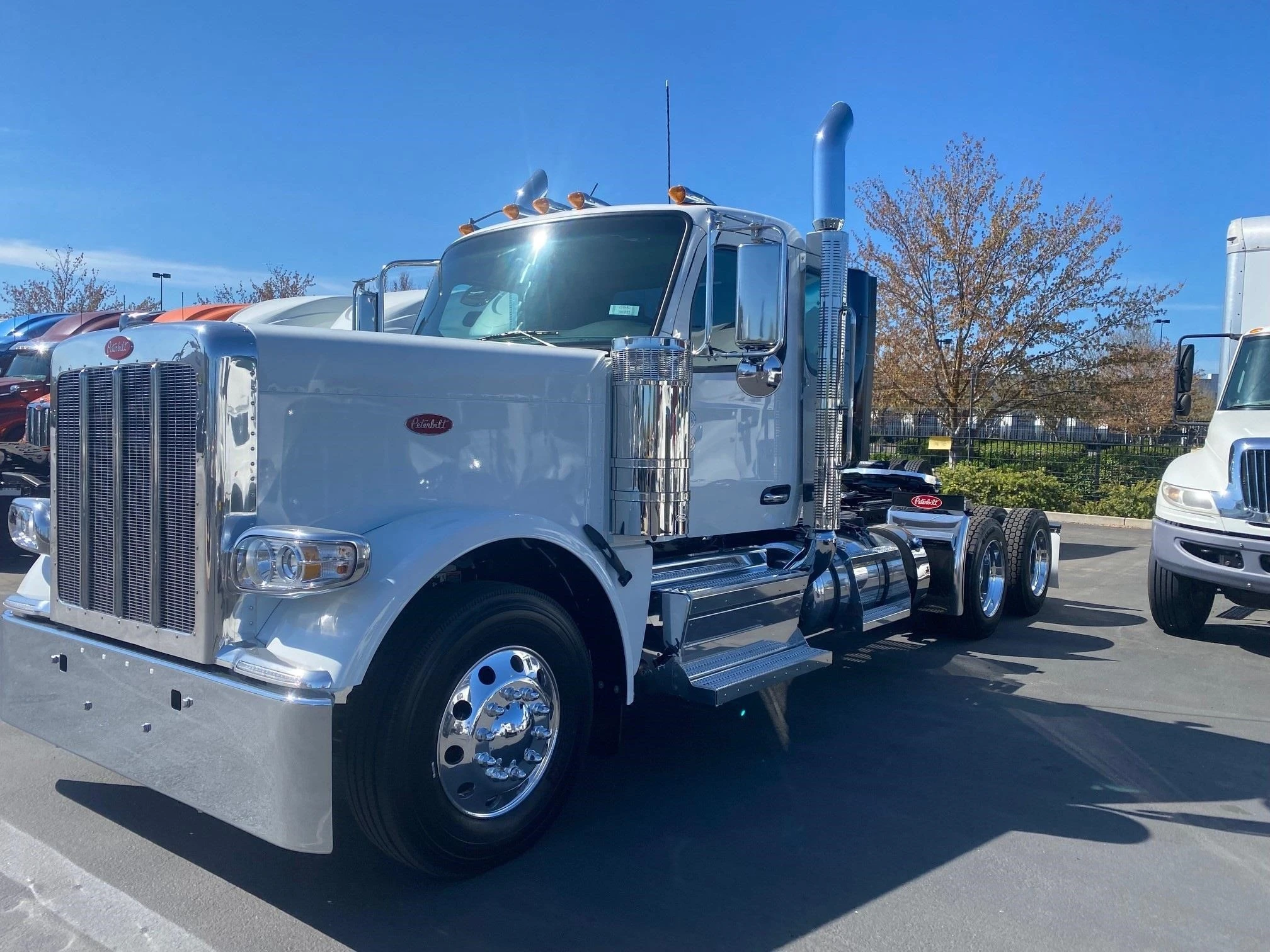 2025 Peterbilt 589 Trucks For Sale - Commercial Truck Trader