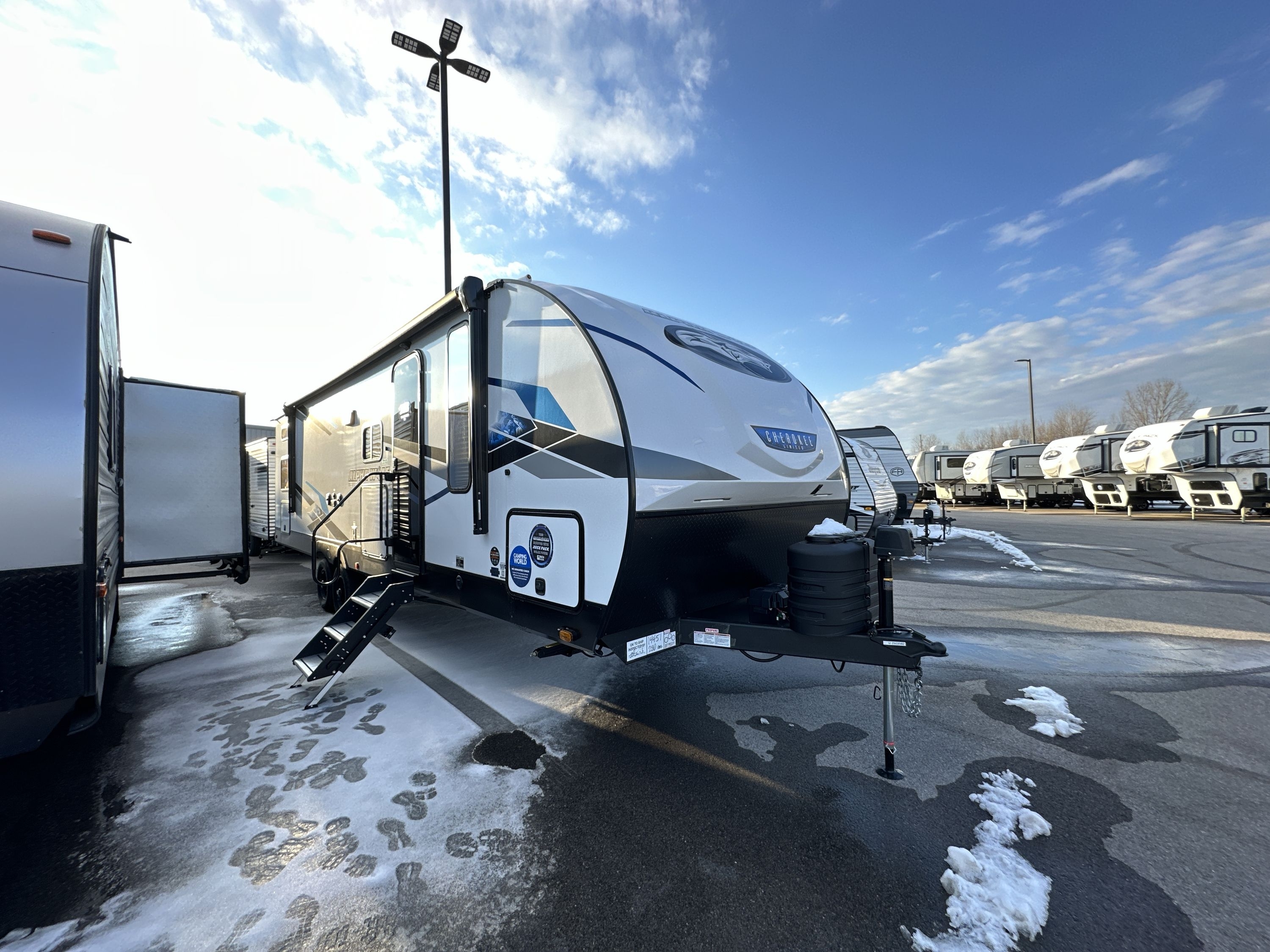 Forest River Cherokee Alpha Wolf 280QBS RVs For Sale near De Soto, WI ...