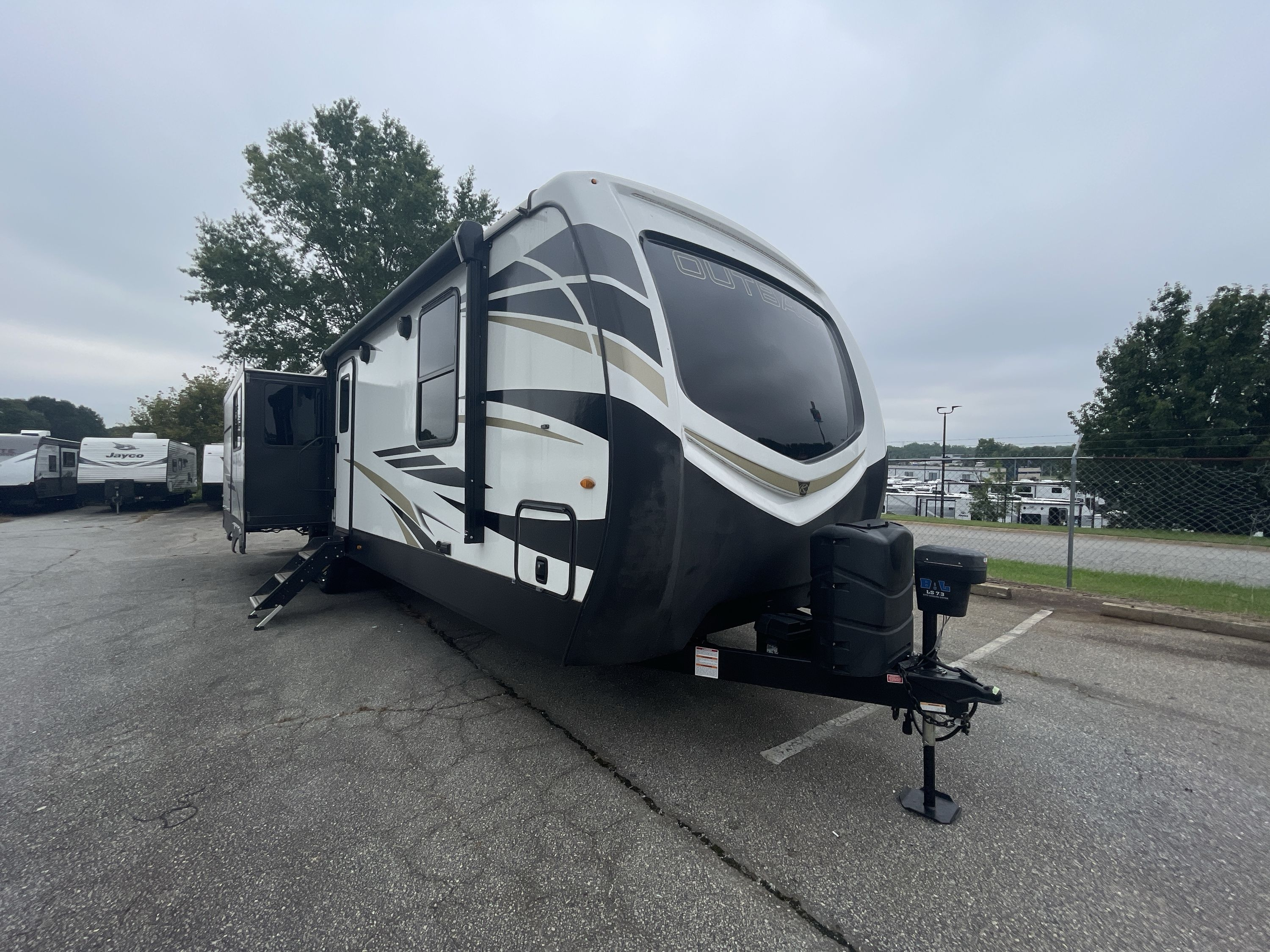 Keystone Outback 330RL RVs For Sale - RV Trader