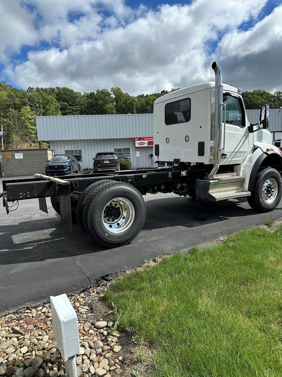 New 2025 Peterbilt 548 For Sale in Butler, PA - 5033567274 - Commercial ...