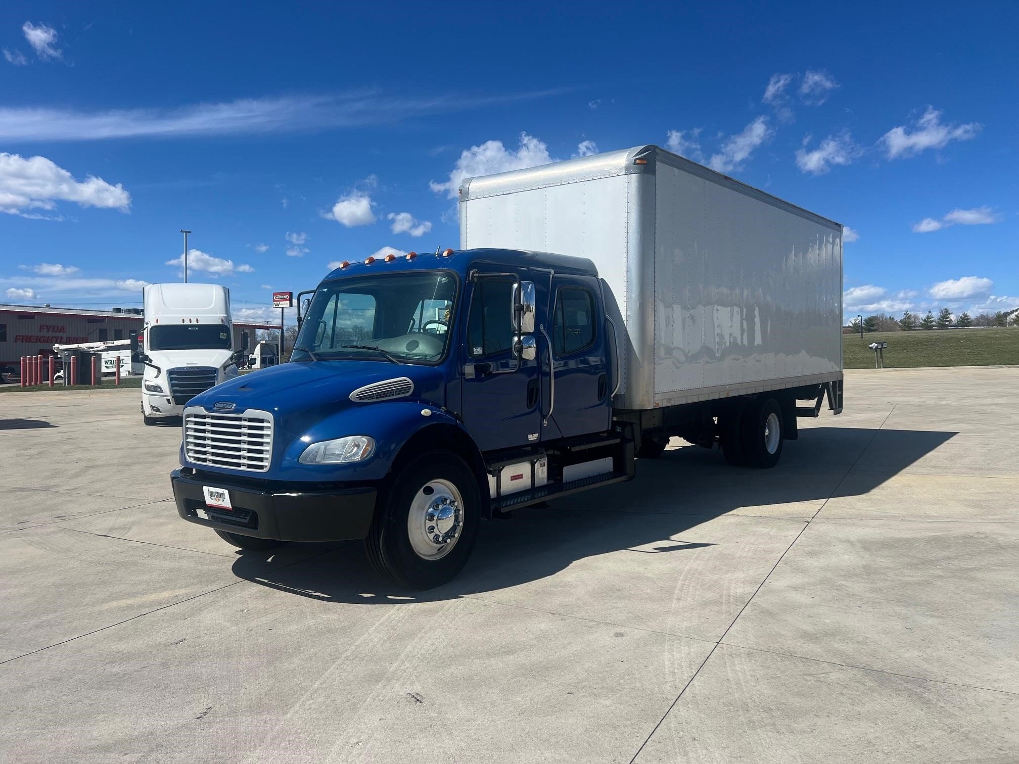 CREW CAB Box Truck - Straight Truck For Sale - Commercial Truck Trader