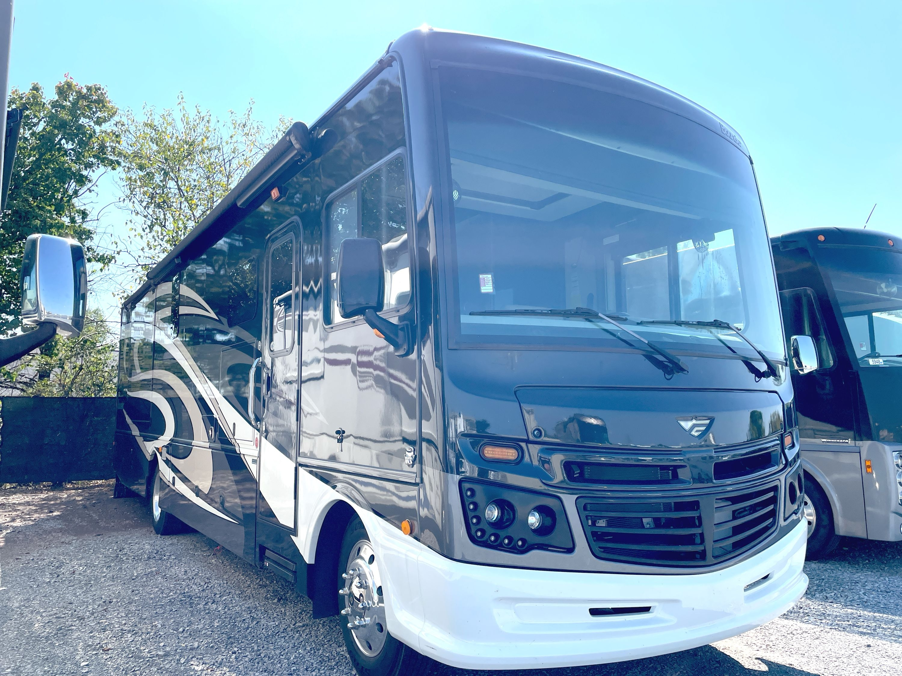Fleetwood Bounder 35K RVs For Sale - RV Trader