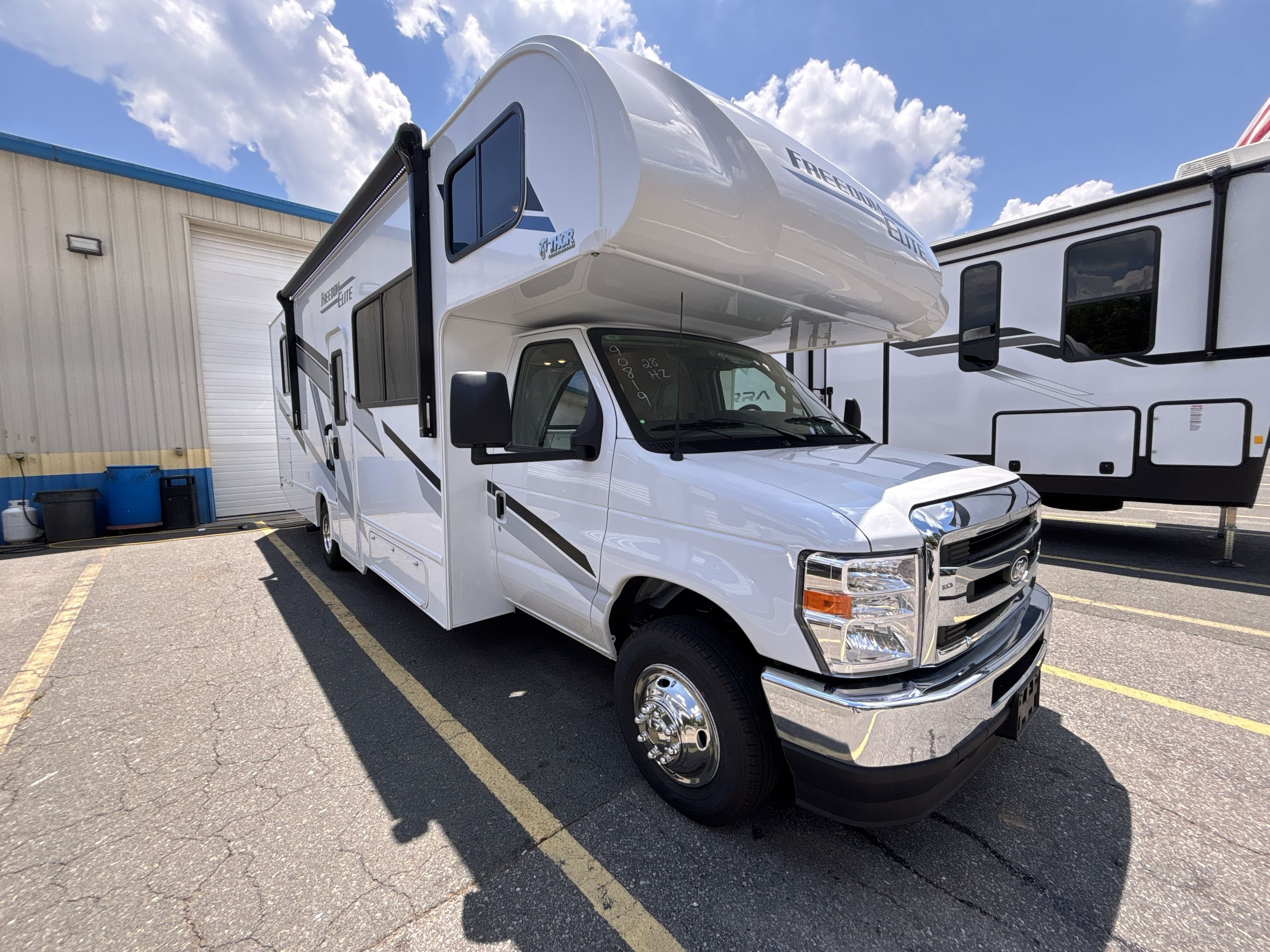 2026 Thor Motor Coach Freedom Elite RVs For Sale - RV Trader