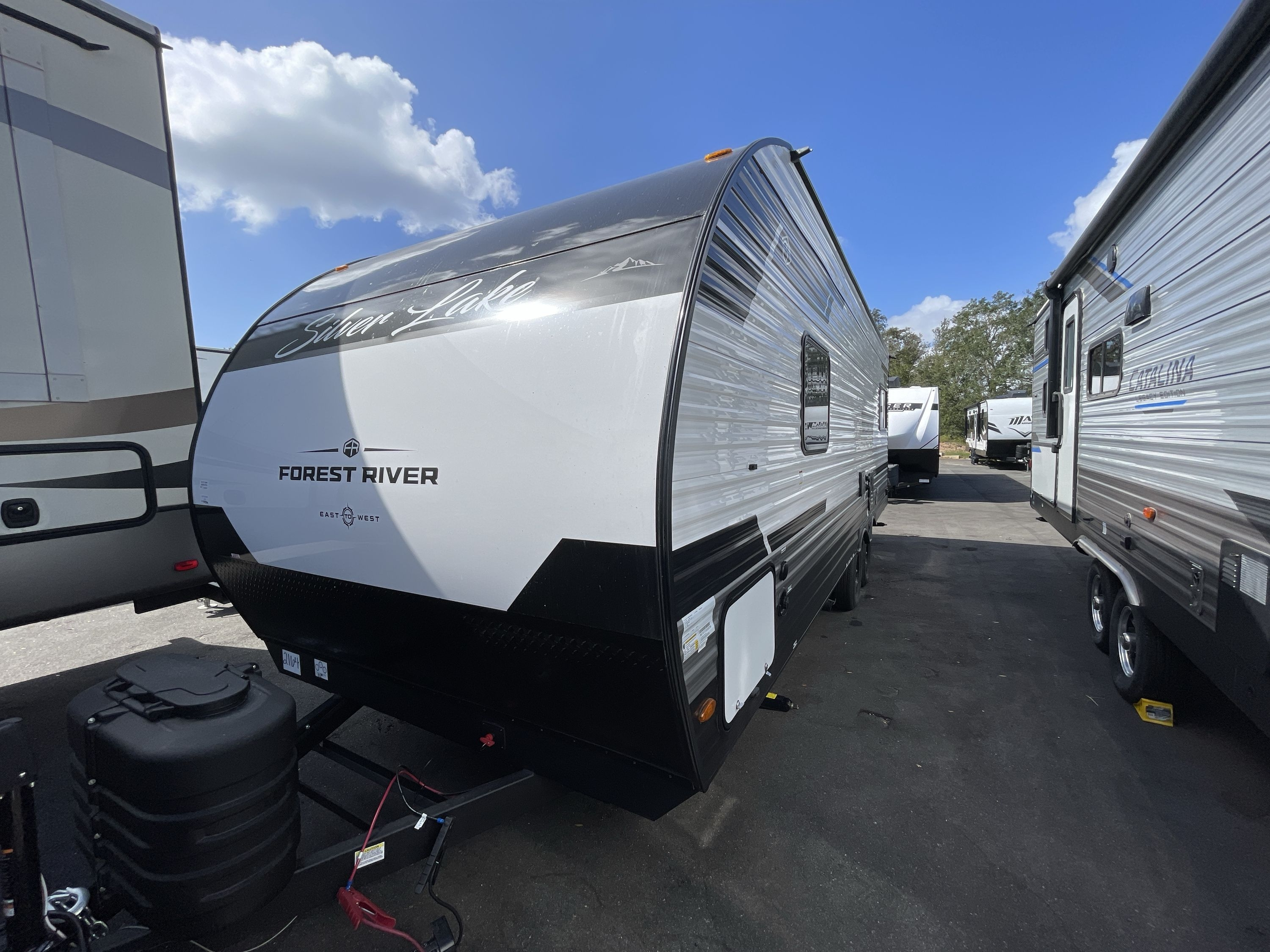 East To West Silver Lake RVs For Sale - RV Trader