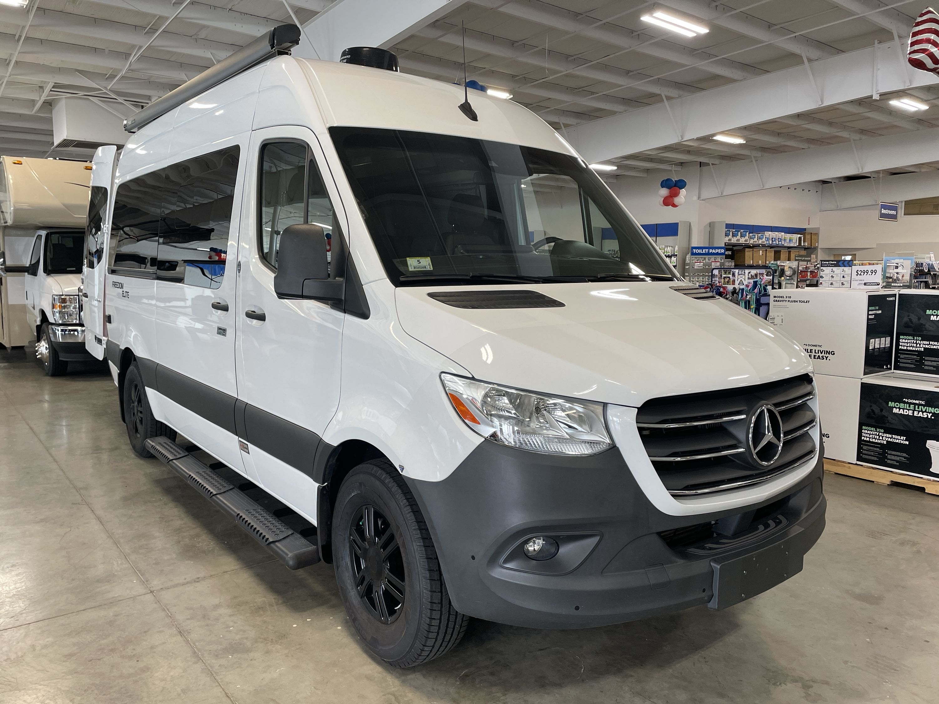 Thor Motor Coach Freedom Elite 19R RVs For Sale - RV Trader