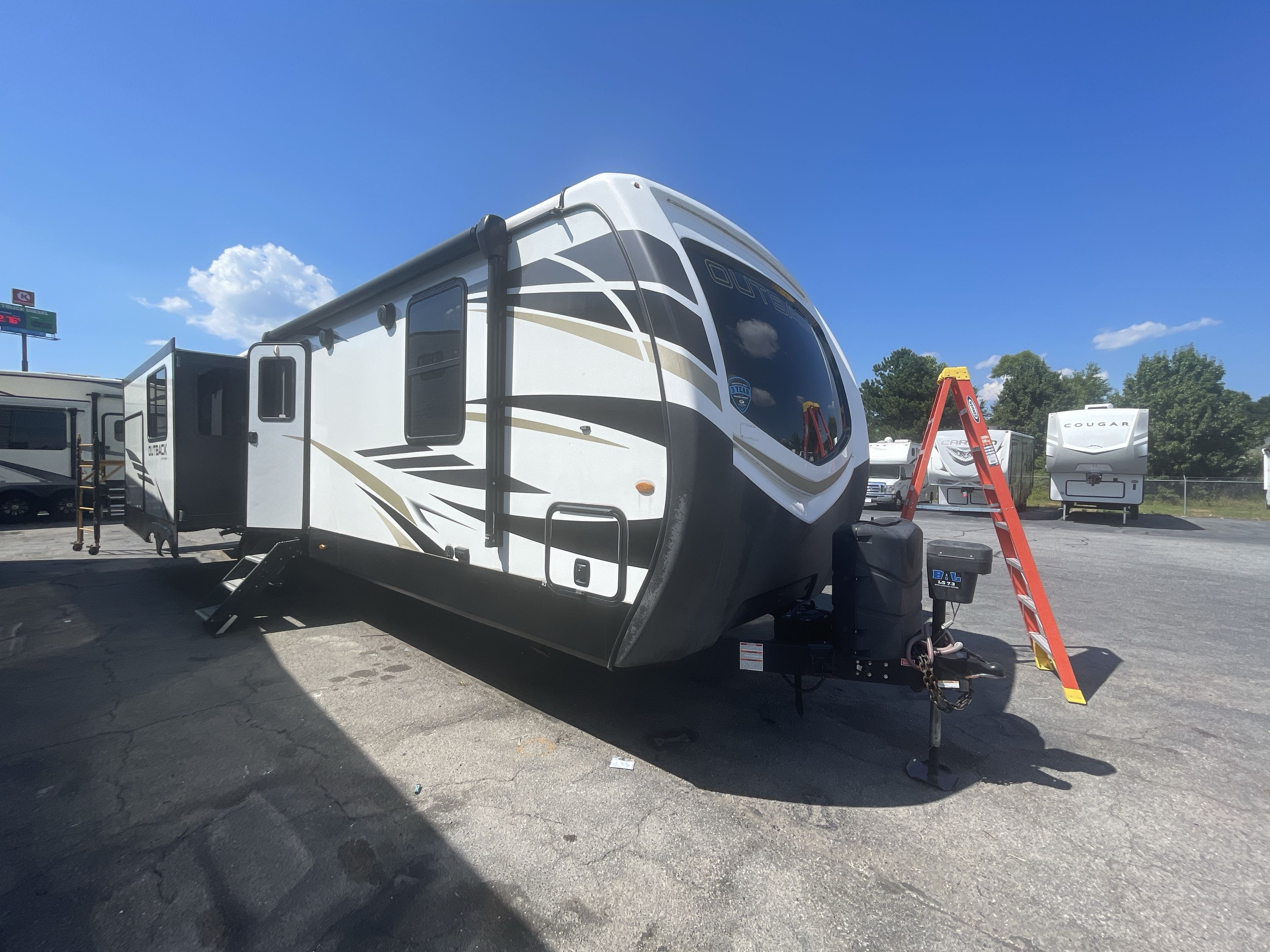 Keystone Outback 330RL RVs For Sale - RV Trader