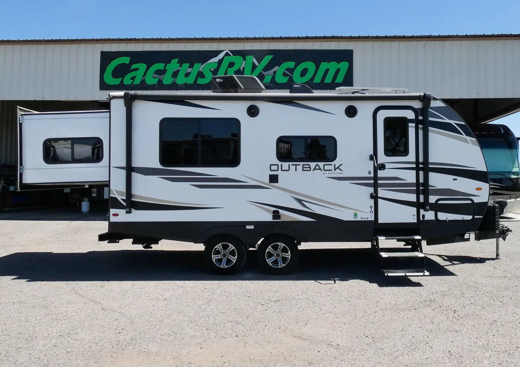 Keystone Outback Ultra Lite 210URS RVs For Sale - RV Trader