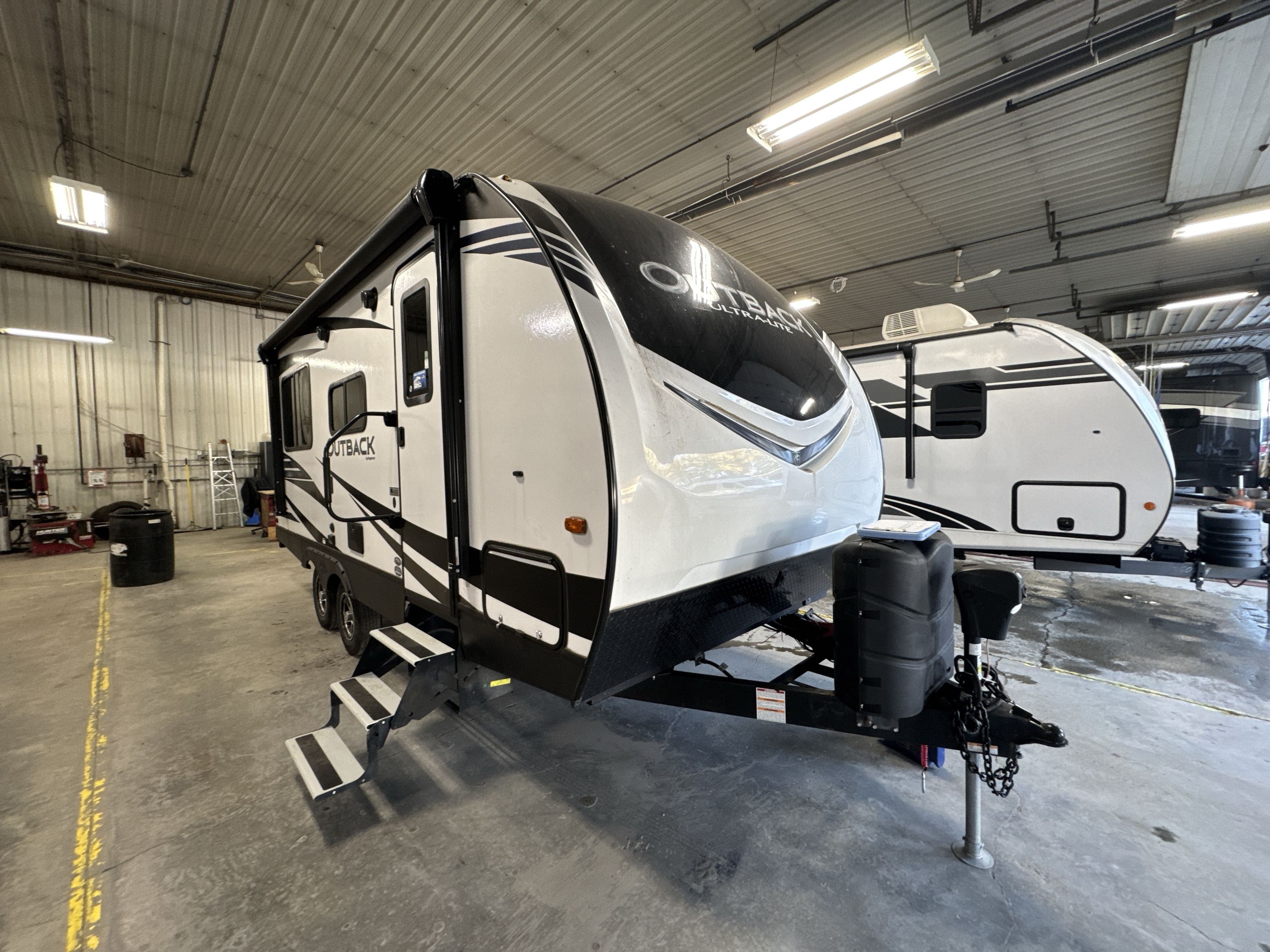 Keystone Outback Ultra Lite 210URS RVs For Sale - RV Trader