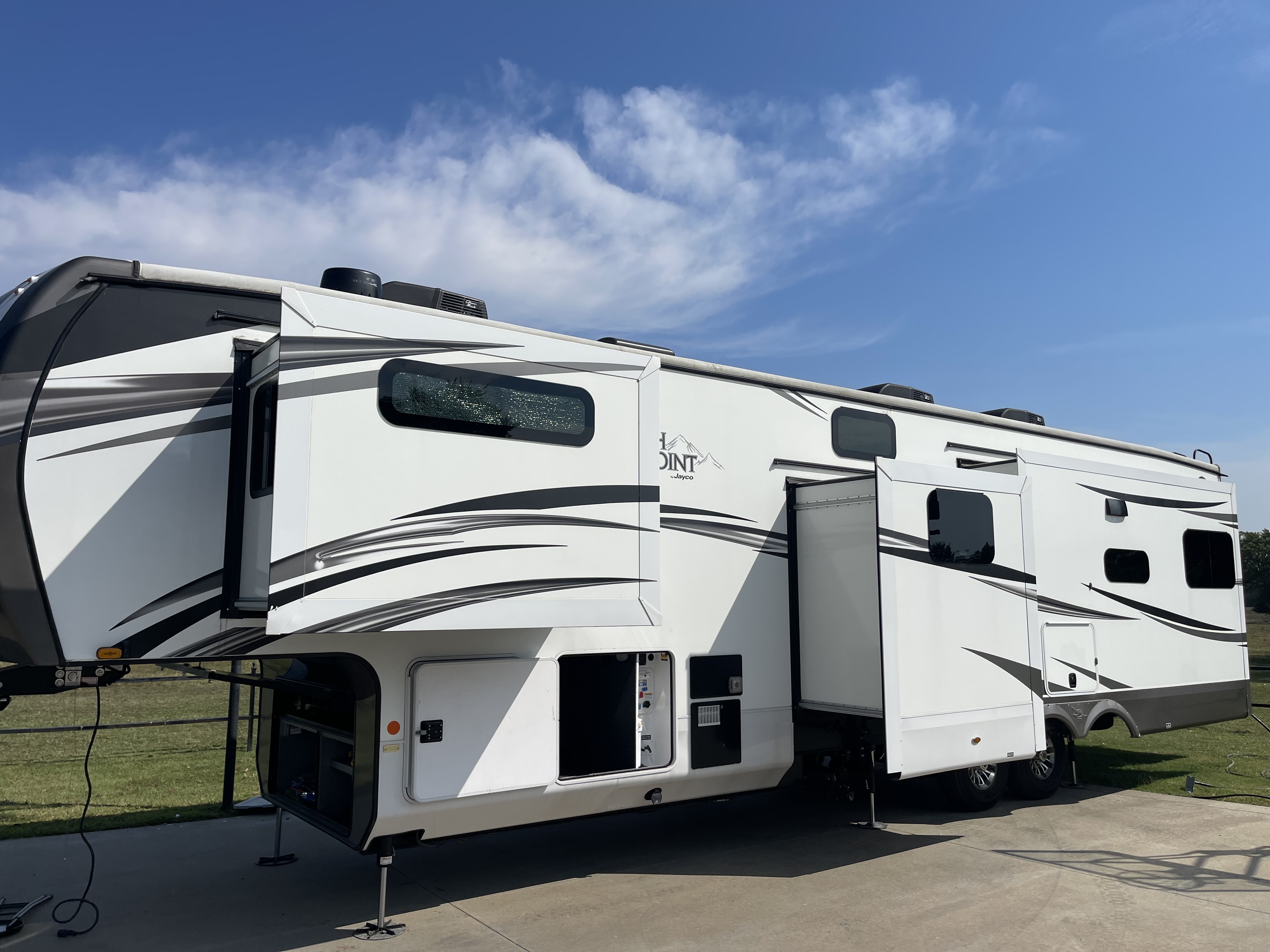 Jayco North Point 377RLBH RVs For Sale near Wasilla, AK - RV Trader