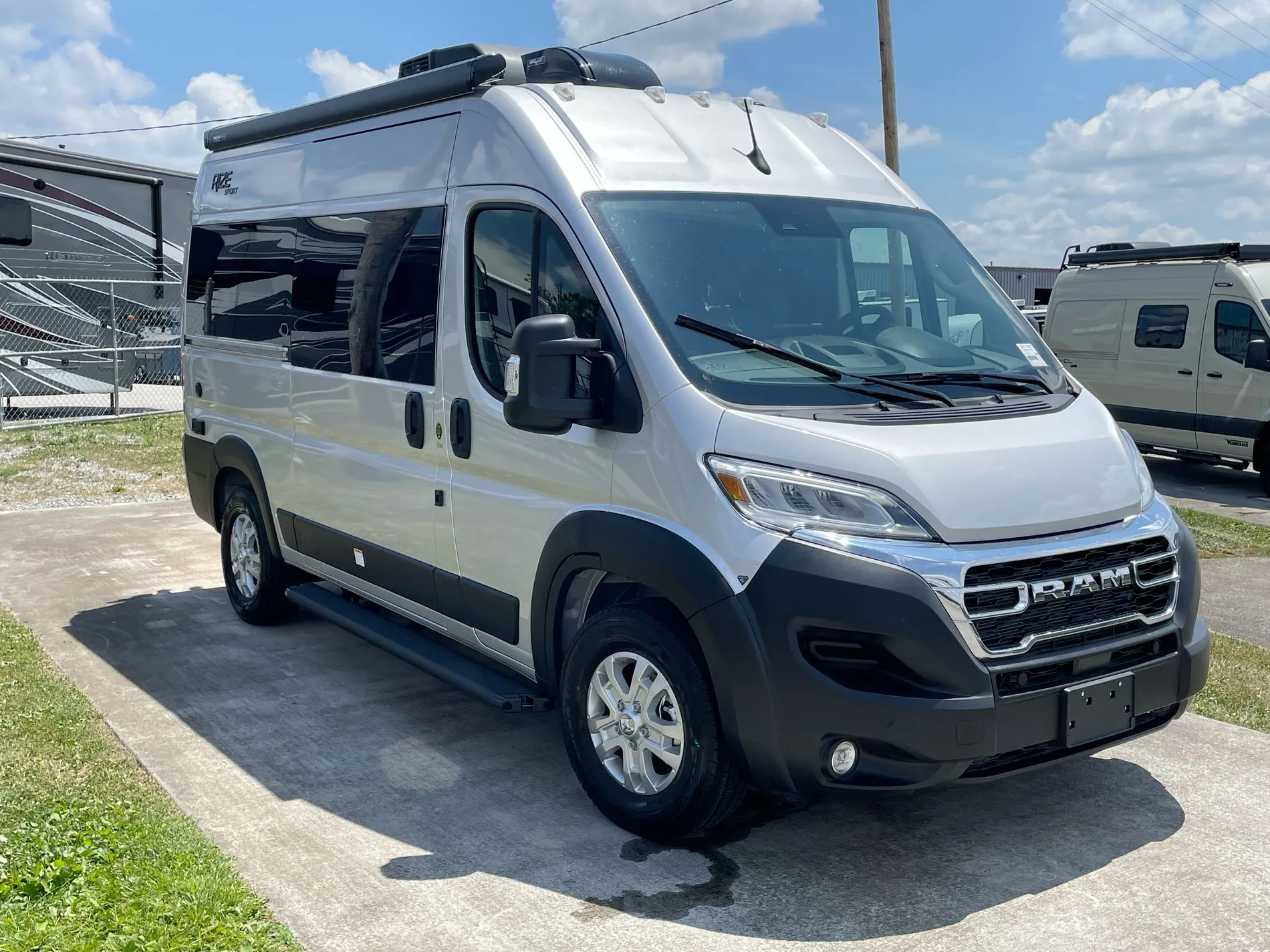 Thor Motor Coach Rize 18M RVs For Sale - RV Trader