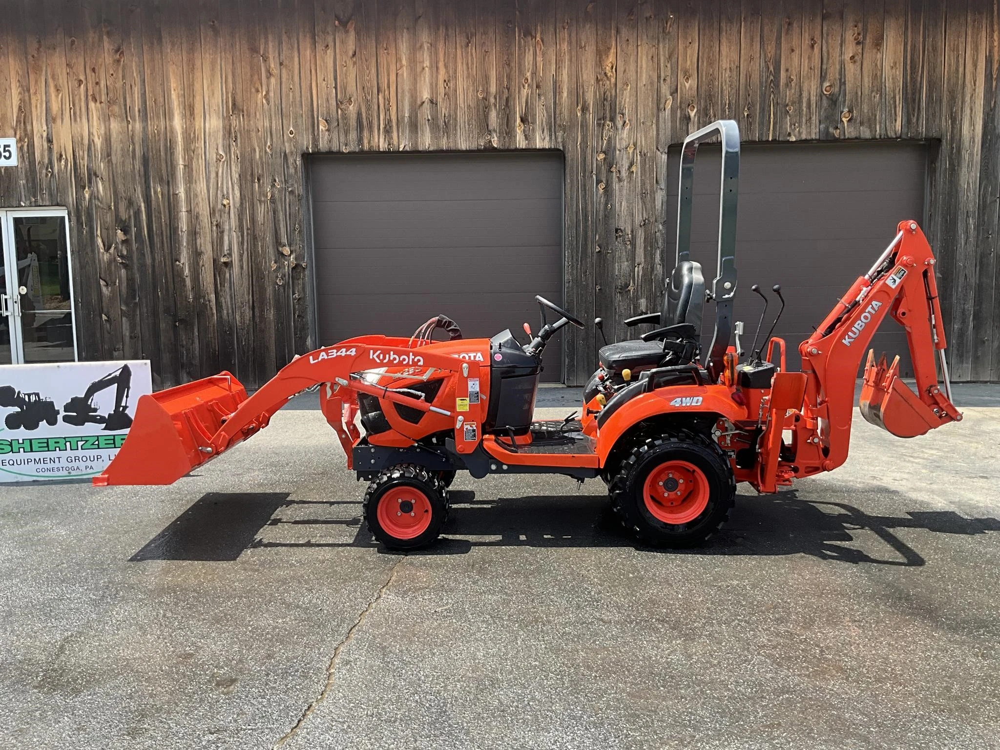 Kubota L2350 Tractor With Loader Equipment For Sale - Kubota L2350 ...
