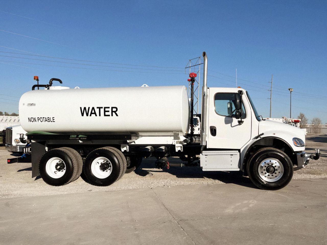 2025 Freightliner - New 2025 FREIGHTLINER Water Truck Cabot, AR
