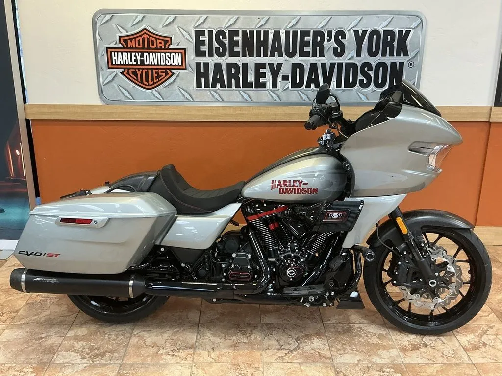 Harley-Davidson Road Glide Cvo St Motorcycles For Sale - Cycle Trader