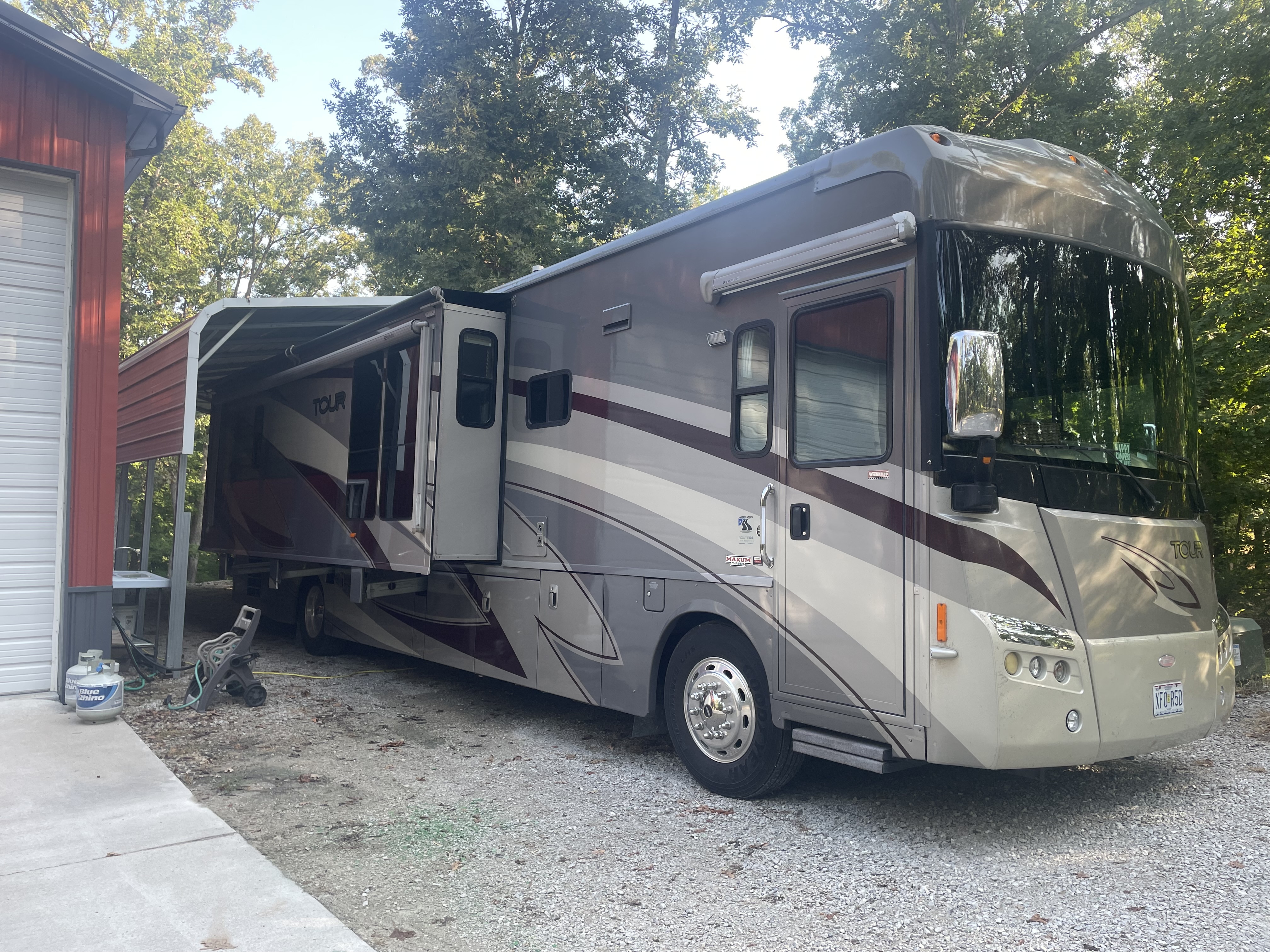 Used Winnebago Tour RVs For Sale near Marblehead, IL - RV Trader