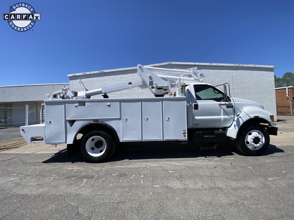 Dump Truck,box Truck - Straight Truck,chipper Truck With Altec Bodies ...