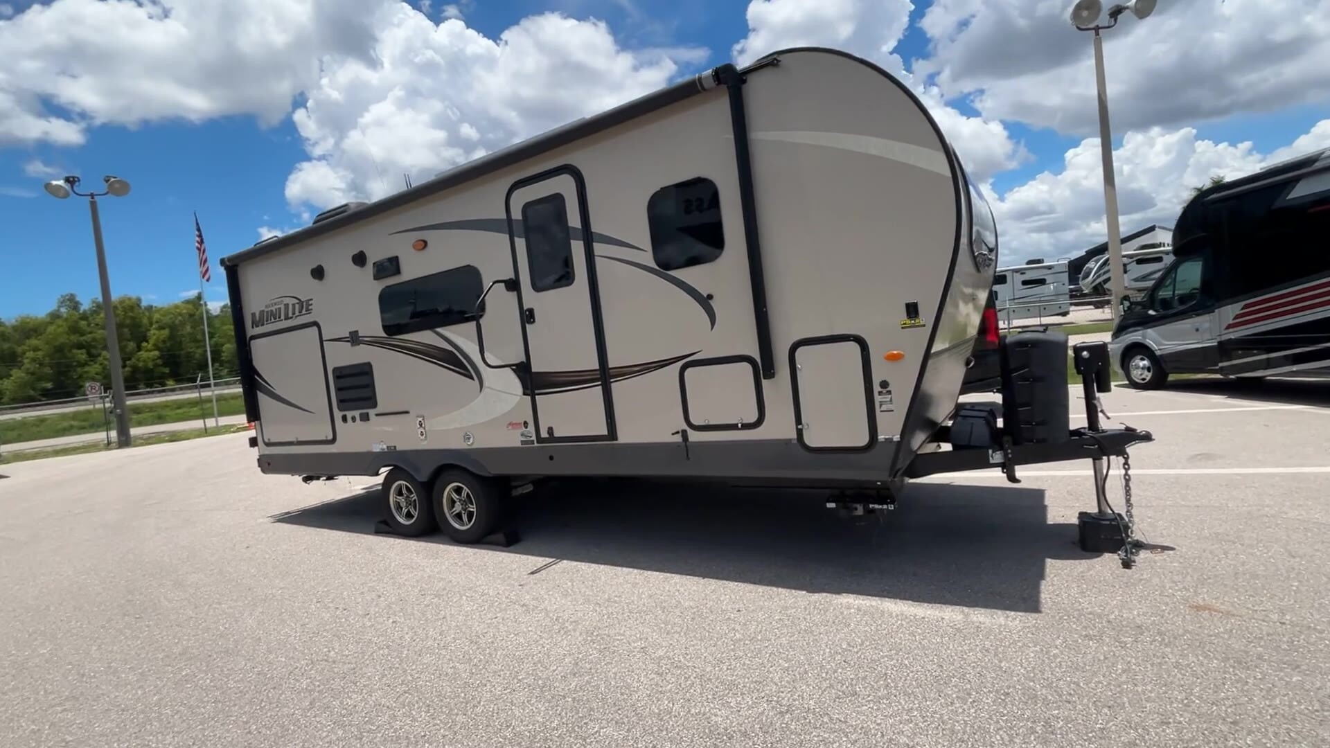 Used 2026 Coleman 13r Lantern For Sale in Albuquerque, NM - 5038264768 - RV Trader