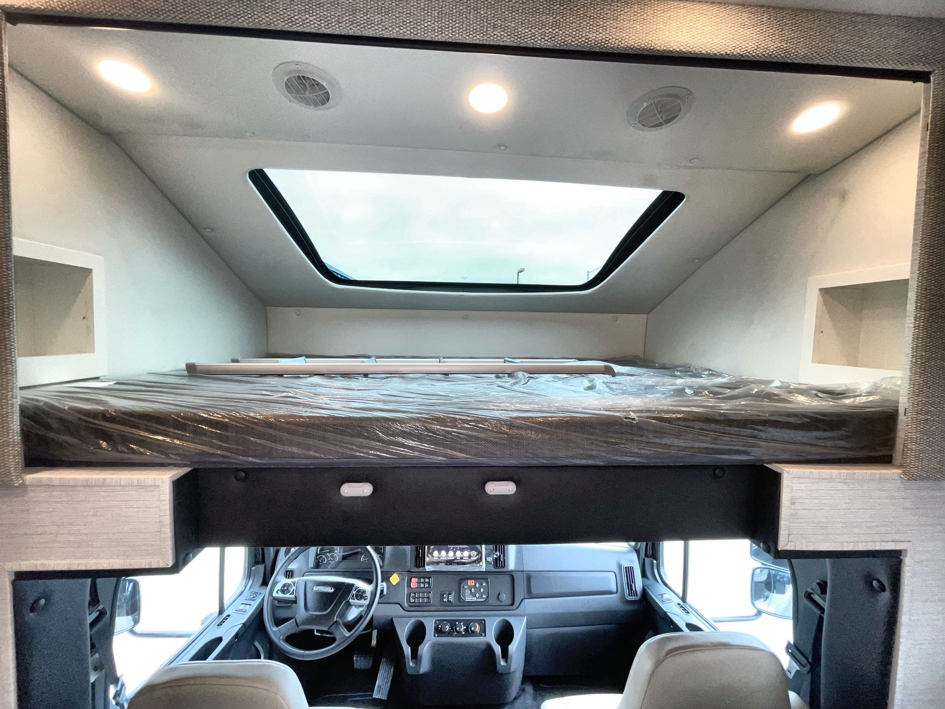 New 2026 Entegra Coach Anthem 44V For Sale in Concord, NC - 5038267763 - RV Trader