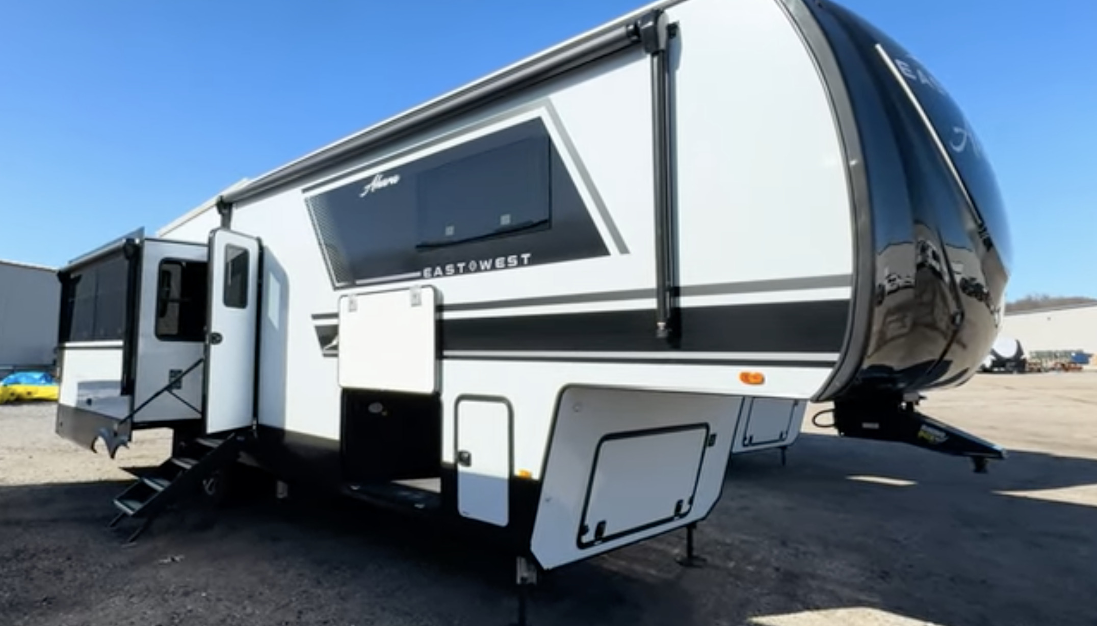 East To West Fifth Wheels For Sale near Eatonville, FL - RV Trader