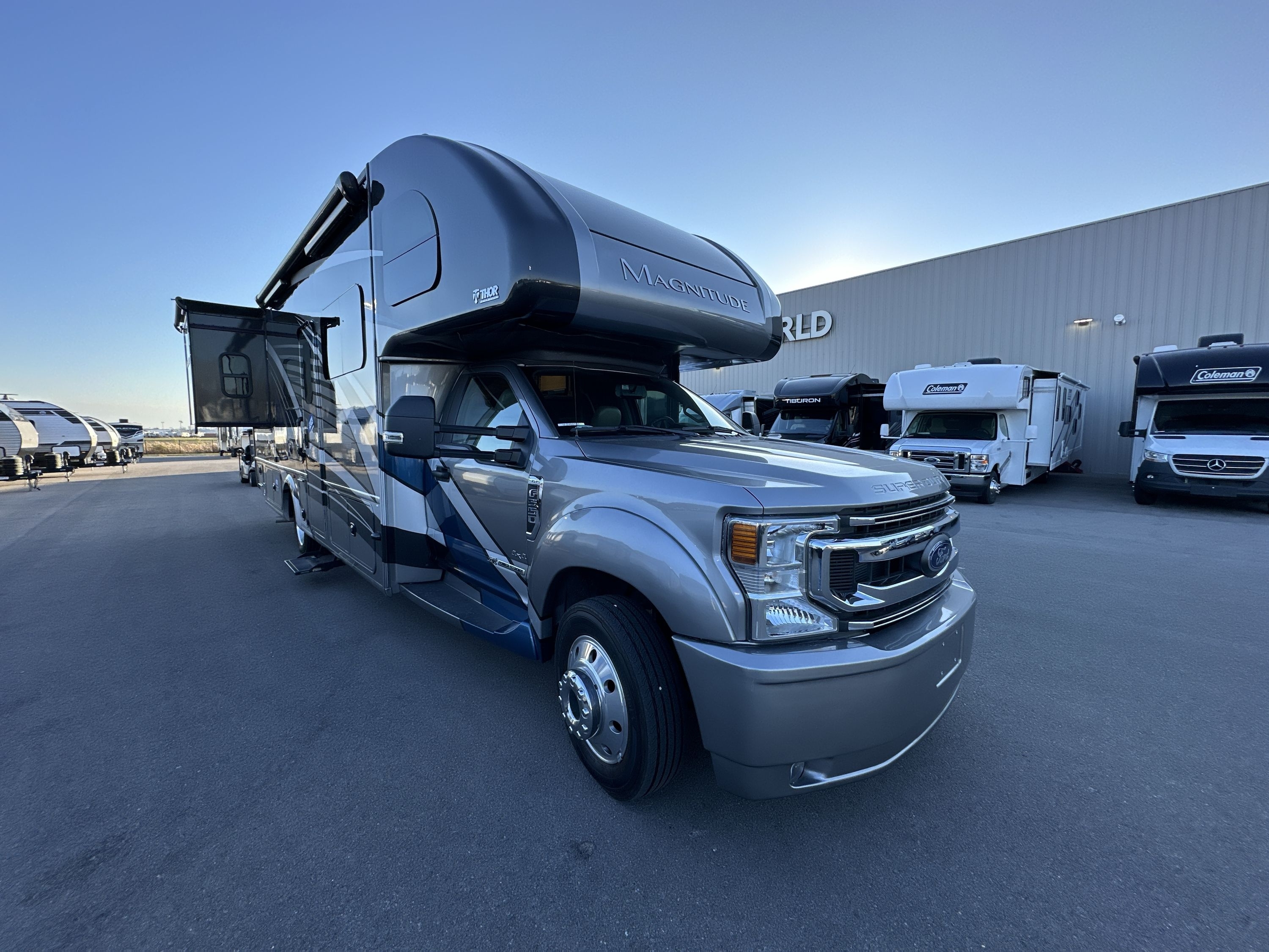 Thor Motor Coach Magnitude RVs For Sale near Clinchport, VA - RV Trader